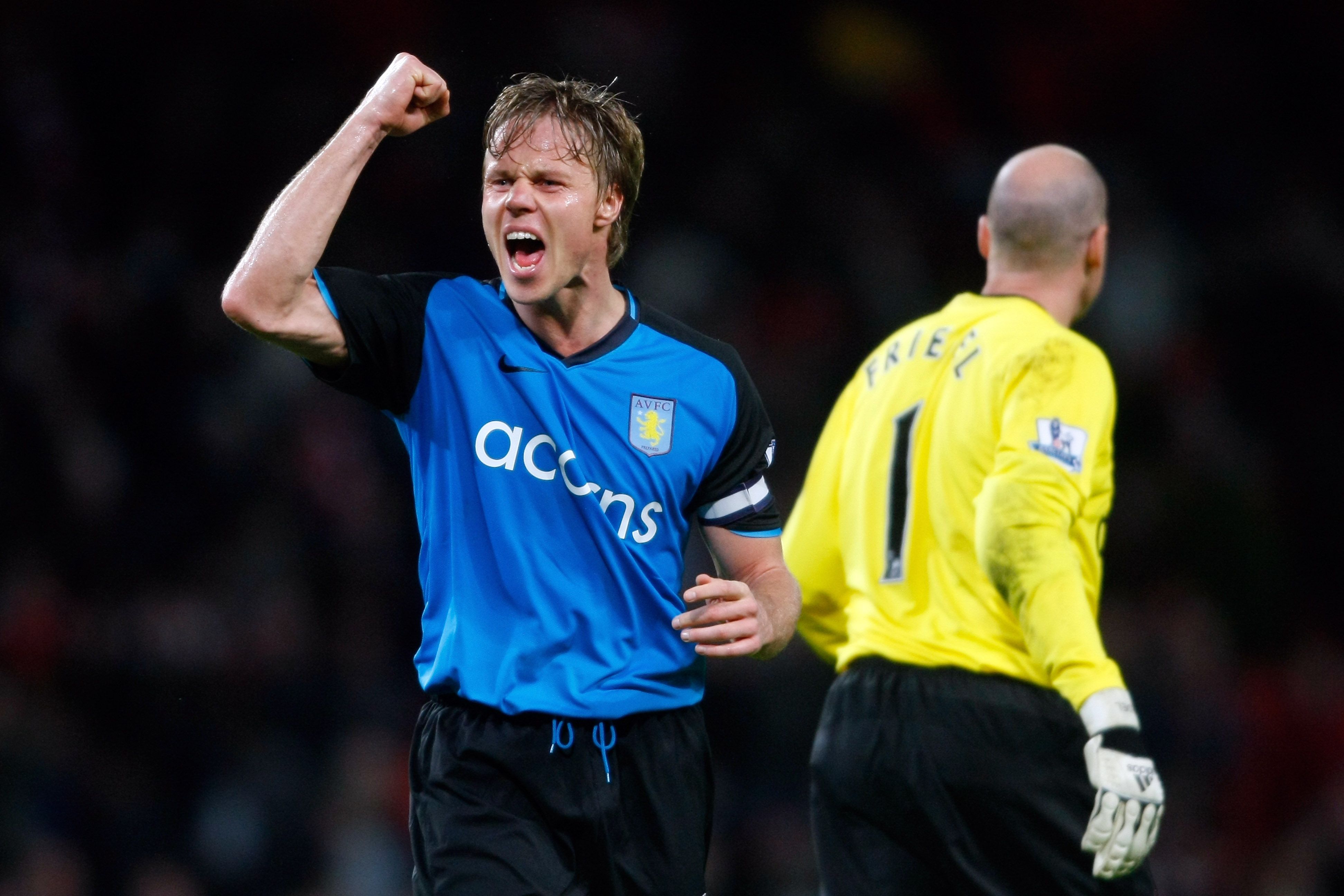 The 25 Greatest Players In Aston Villa History (Ranked)