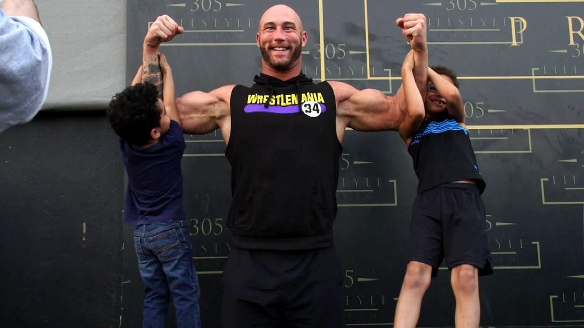 10 Forgotten Wrestlers With Amazing Physiques