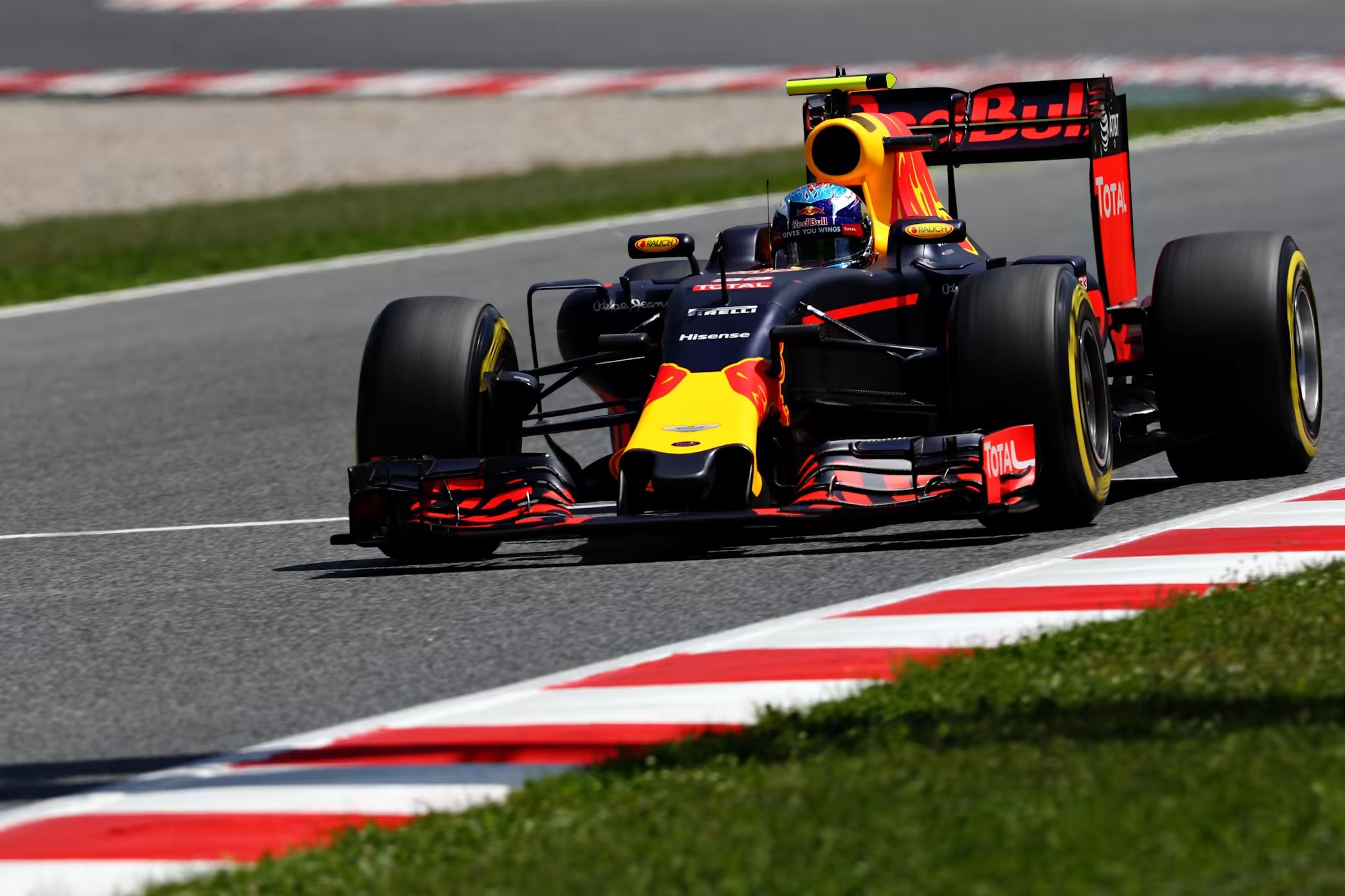 5 Of Red Bull's Greatest Formula 1 Victories Ranked