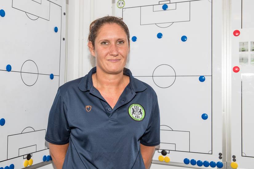 Hannah Dingley: Who is the first female manager of a men’s professional ...