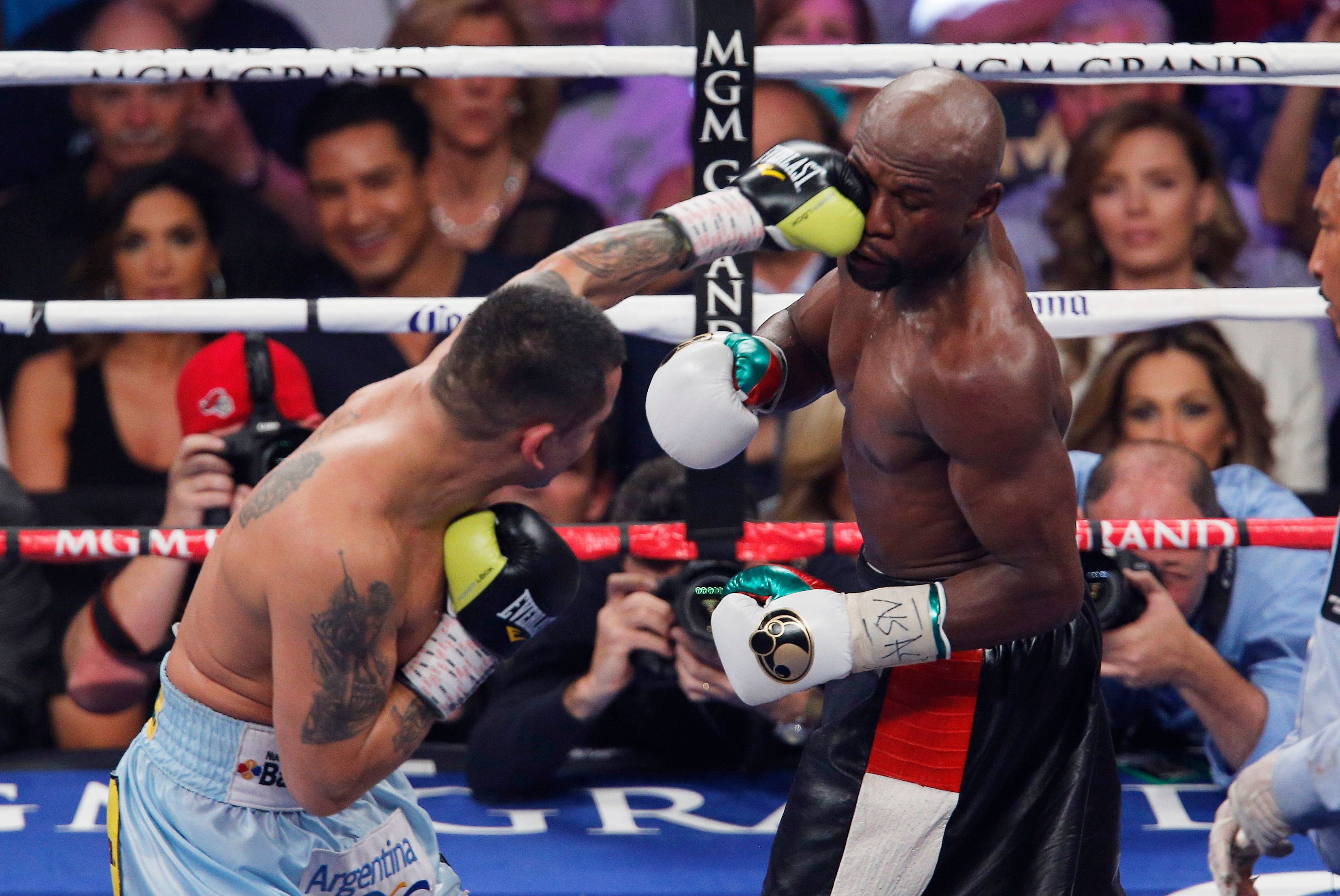 Boxing: Floyd Mayweather footage shows elite boxers trying to land ...
