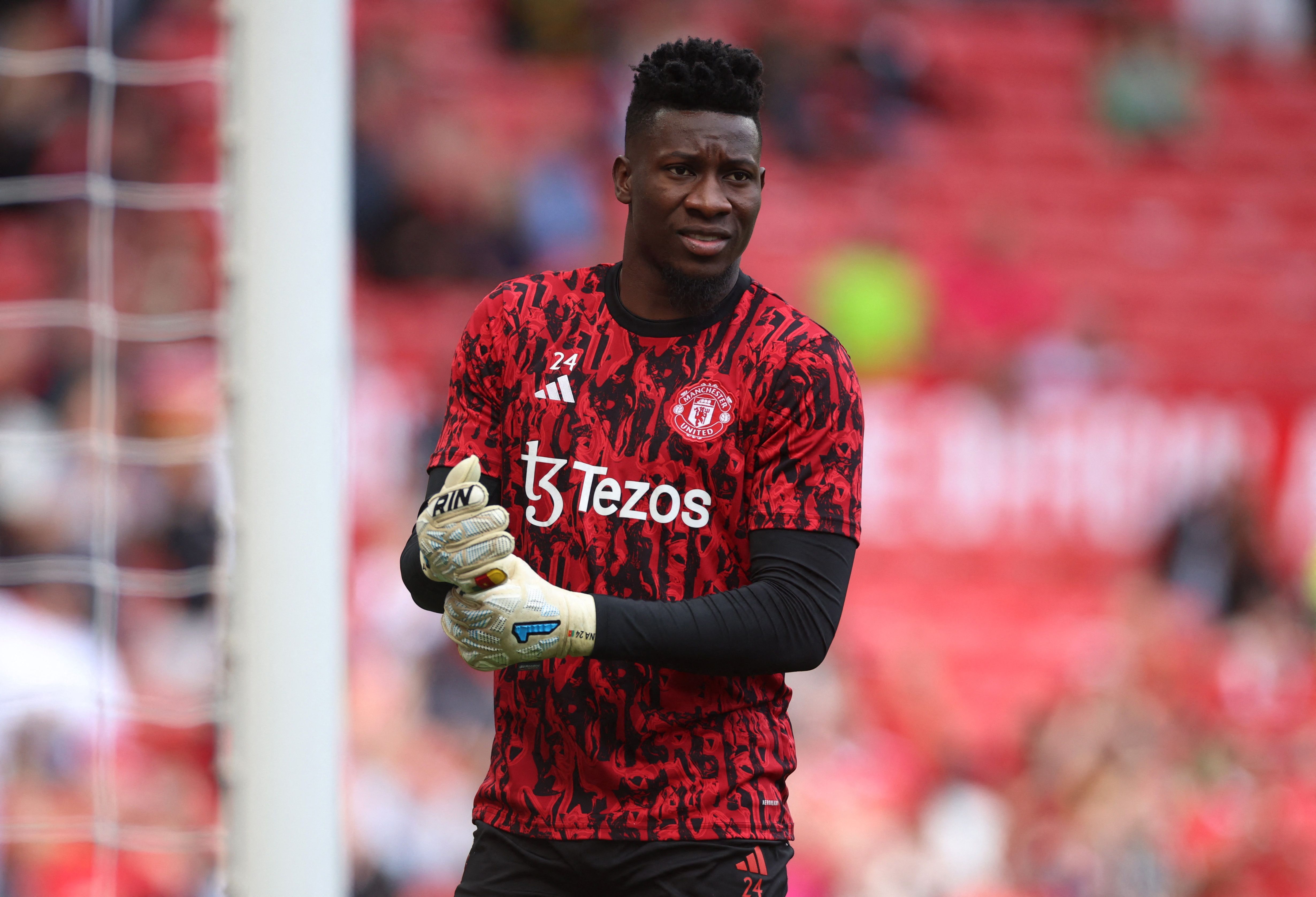 Andre Onanas Bizarre Goalkeeping For Taiwo Awoniyis Goal In Man Utd V