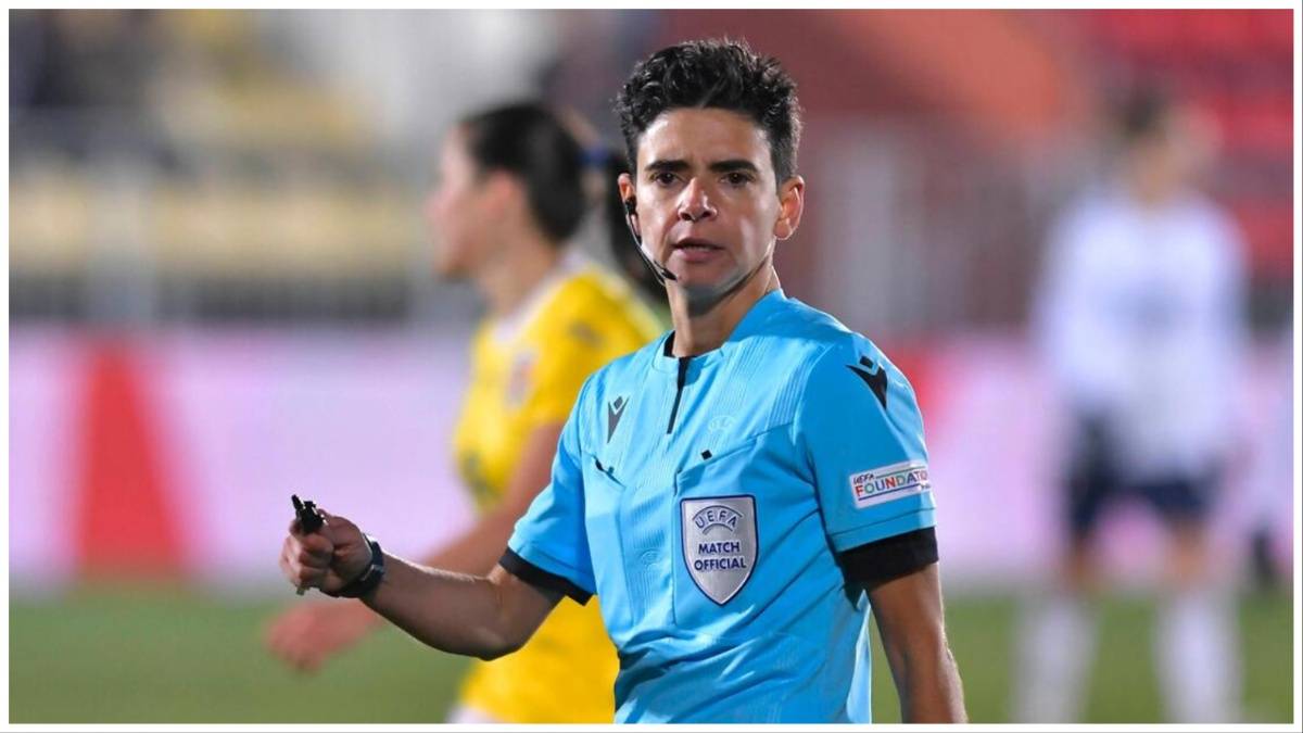 White Card In Football (Explained): What Is It And What Does It Mean?