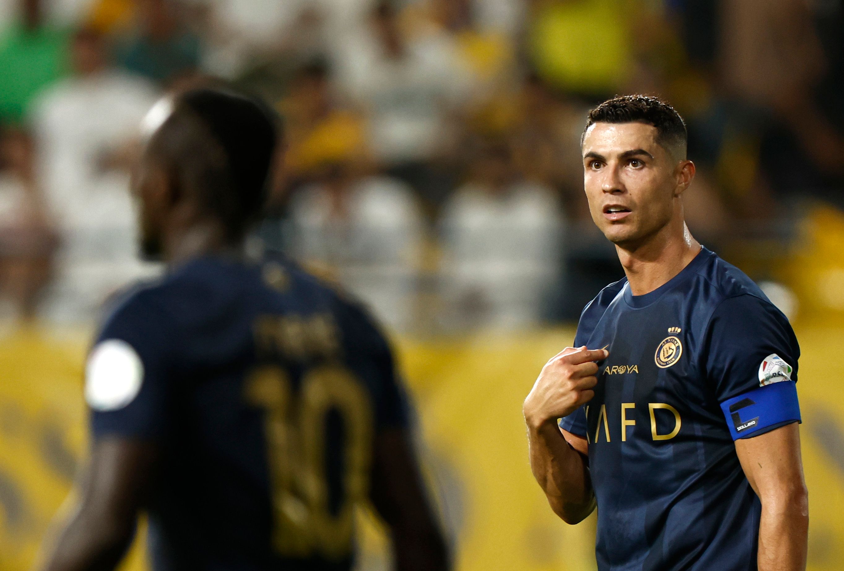 Cristiano Ronaldo gives penalty to Al-Nassr teammate - reacts as fans ...
