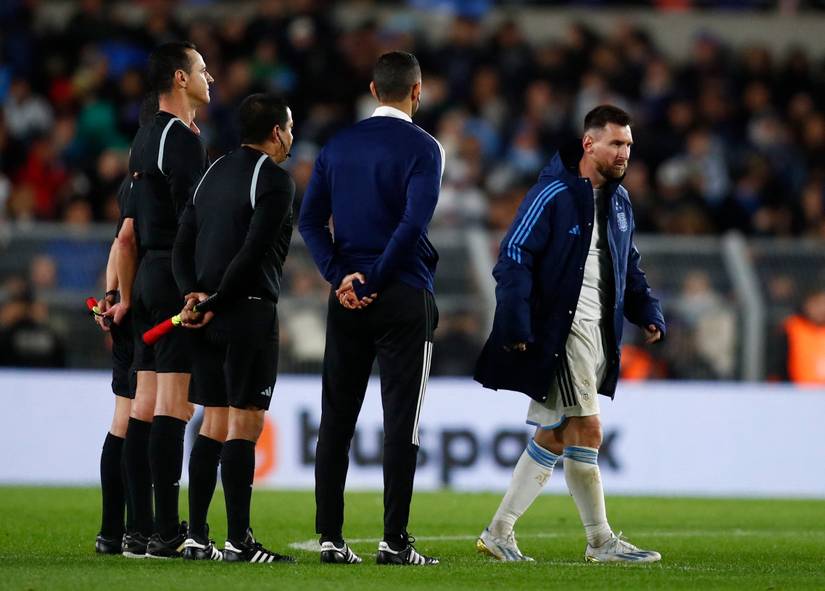 Lionel Messi scores insane free-kick to inspire Argentina to 1-0 win v ...