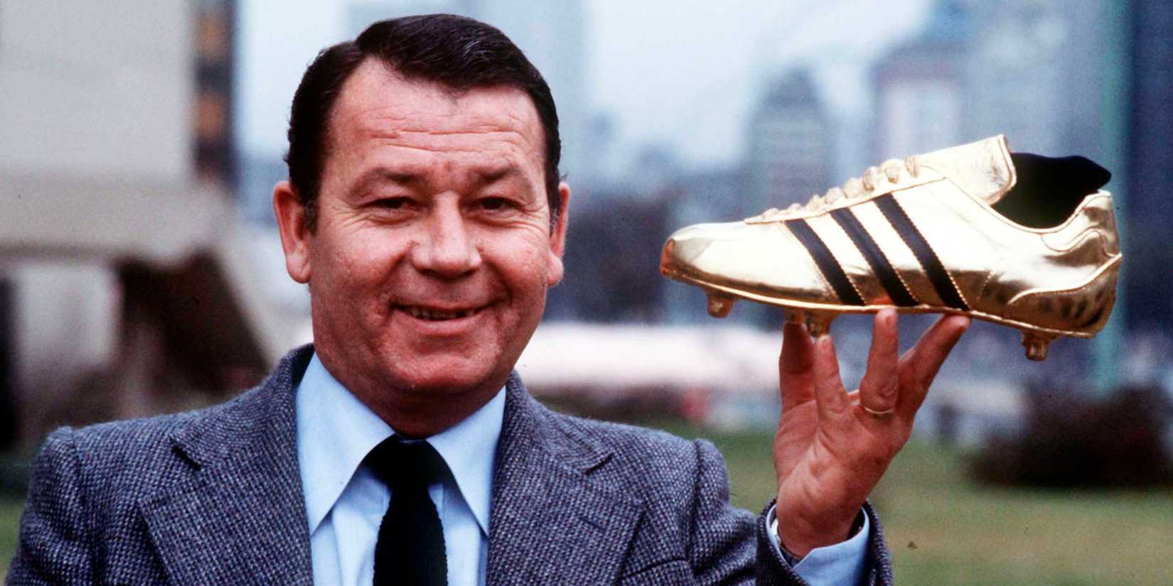 10 Greatest French Forwards in Football History [Ranked]