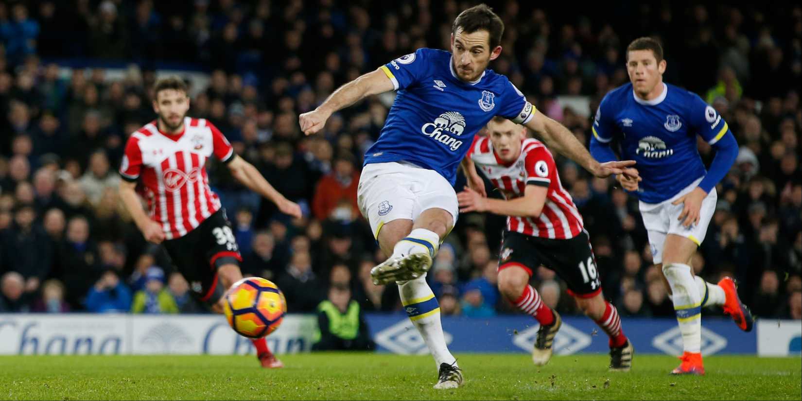 10 Greatest British Left-Backs in Football History [Ranked]