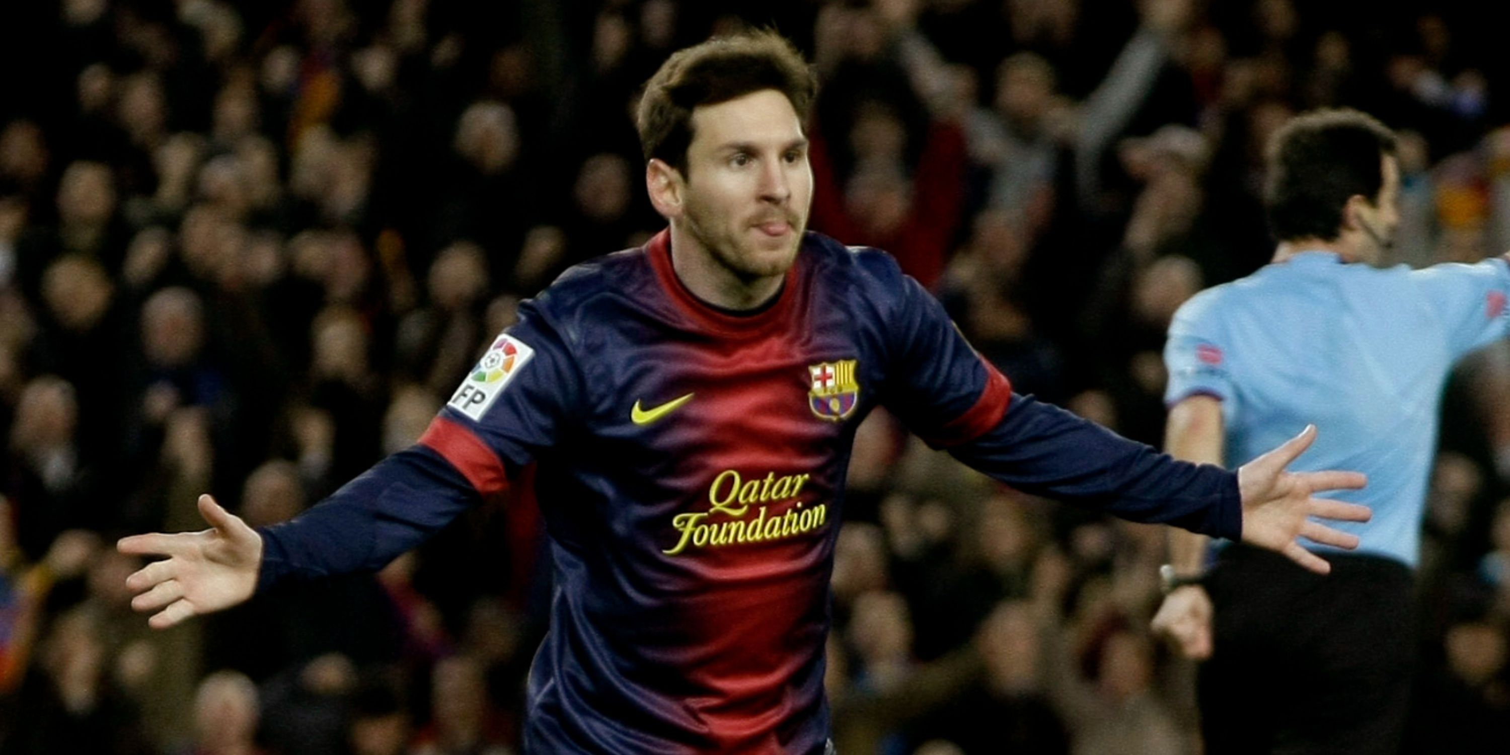 Lionel Messi and Cristiano Ronaldo's ratings compared from FIFA 06 to ...