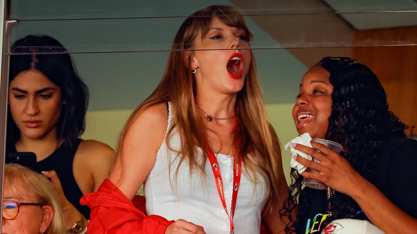 What Taylor Swift song would your NFL team be?