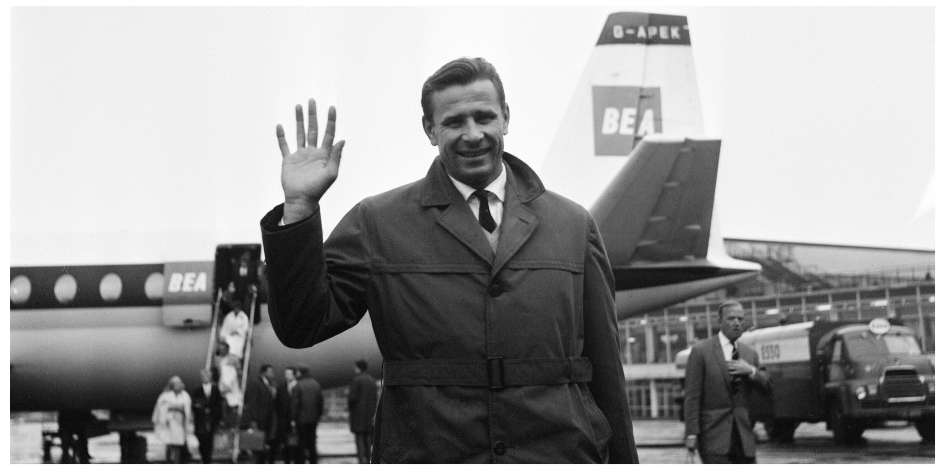 14 Footballers that also played a different sport ft Bale, Cech and Maldini