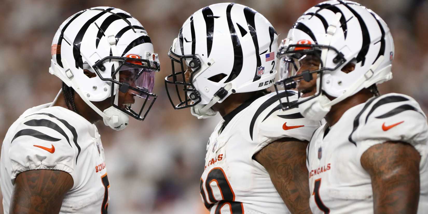 Ranking the 10 Best NFL Uniforms of All Time