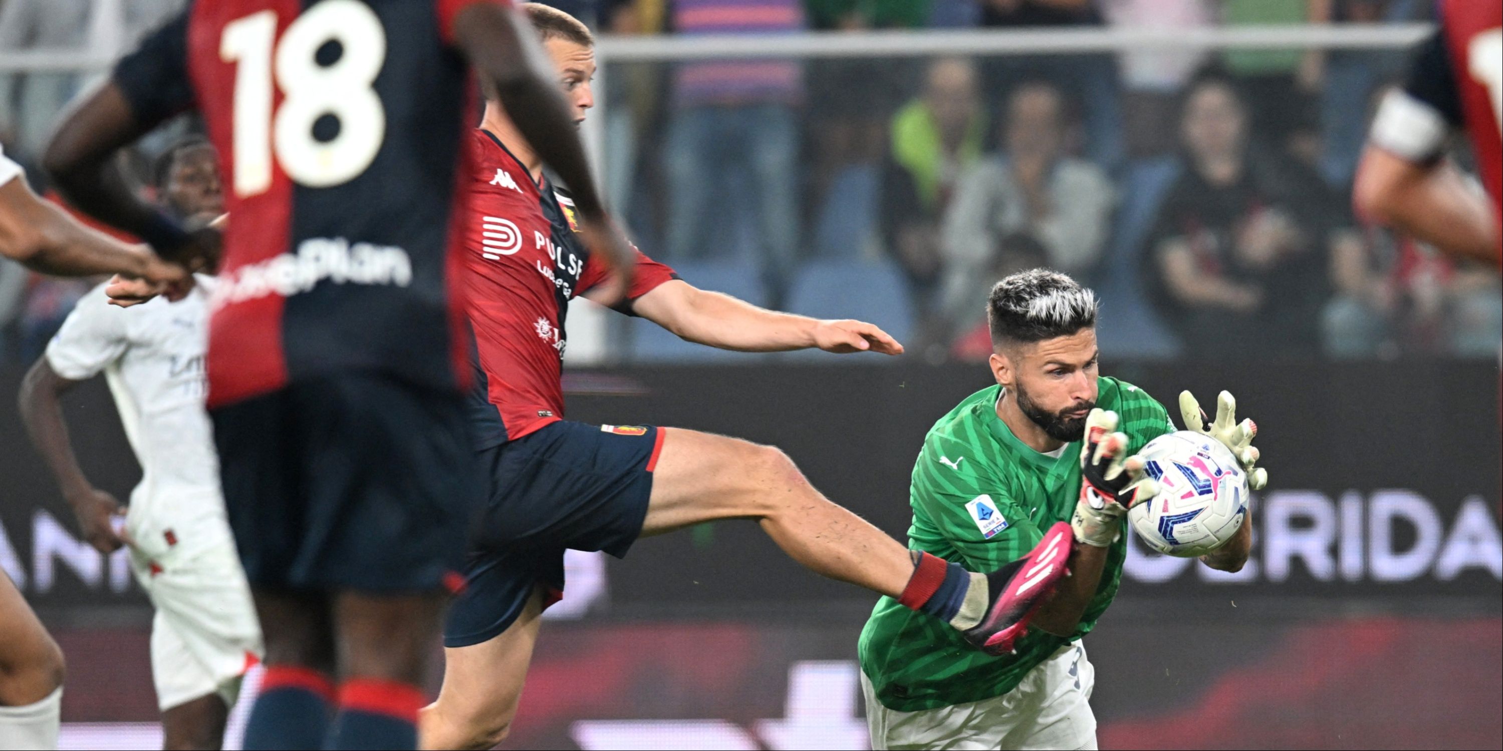 AC Milan: Olivier Giroud goes in goal and makes big save after ...