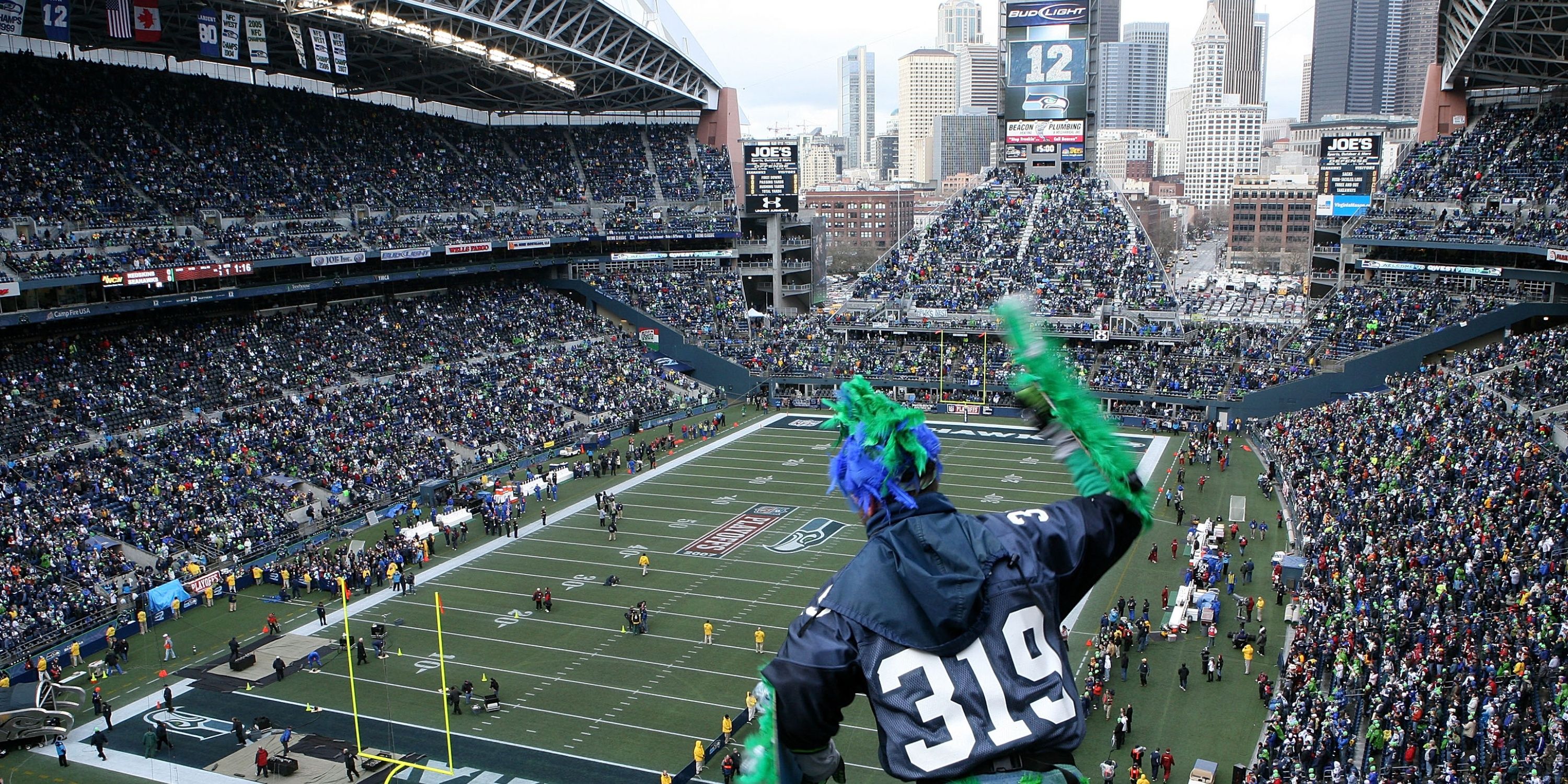 The 5 NFL stadiums to put on your bucket list