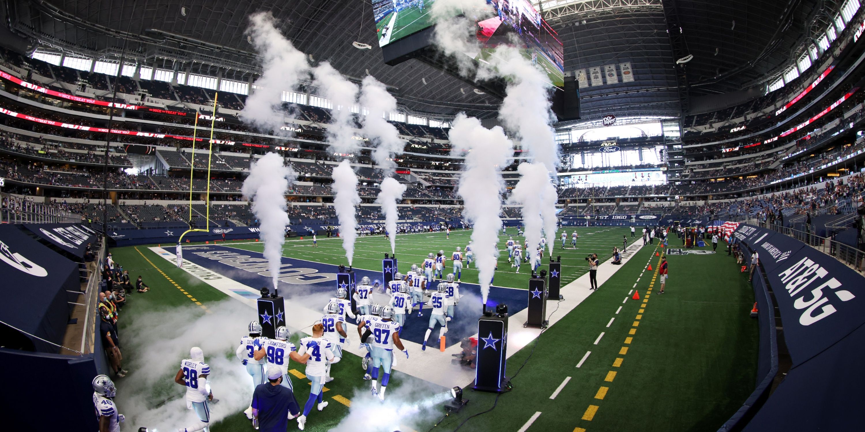 The 5 NFL stadiums to put on your bucket list