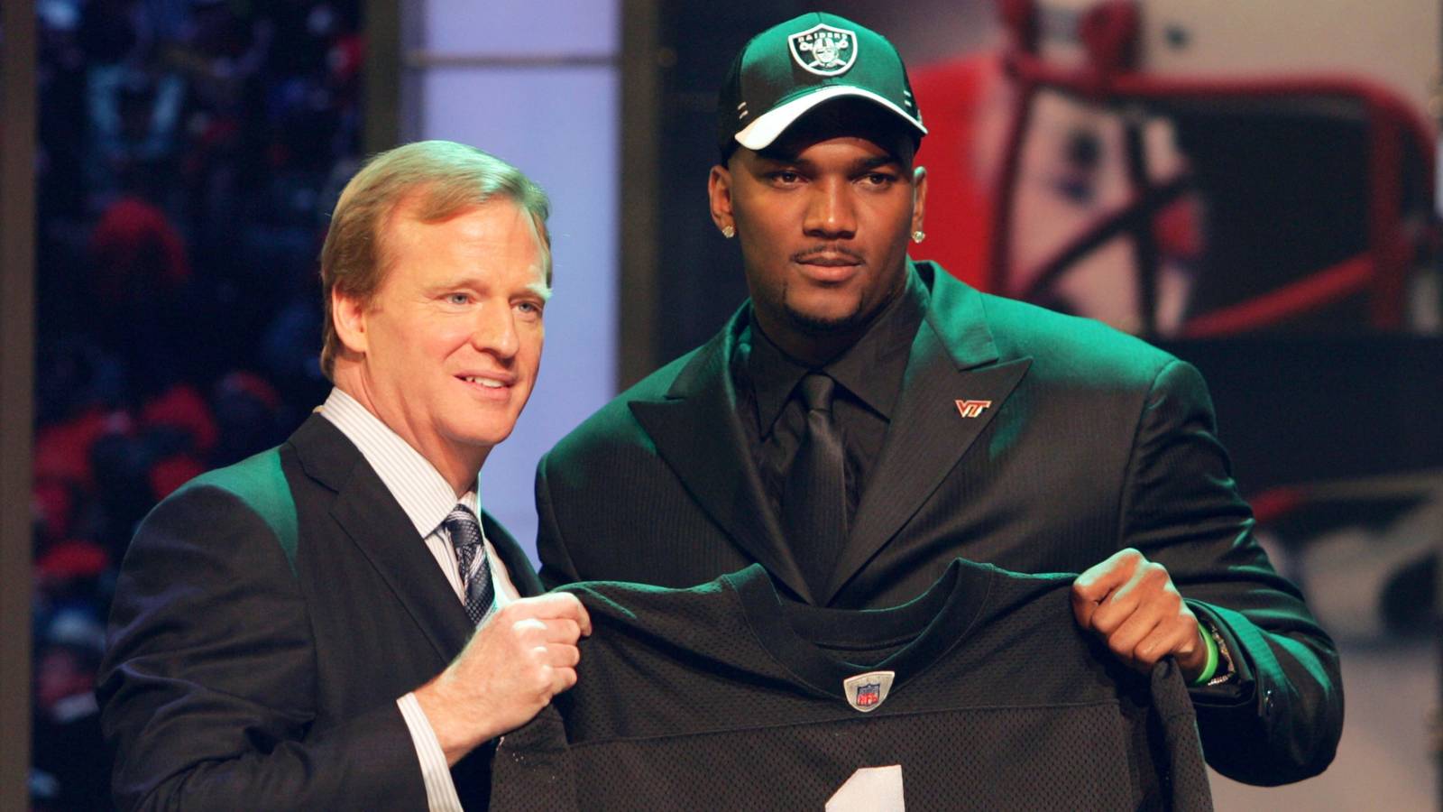 Top 5 NFL Combine Standouts Who Never Panned Out