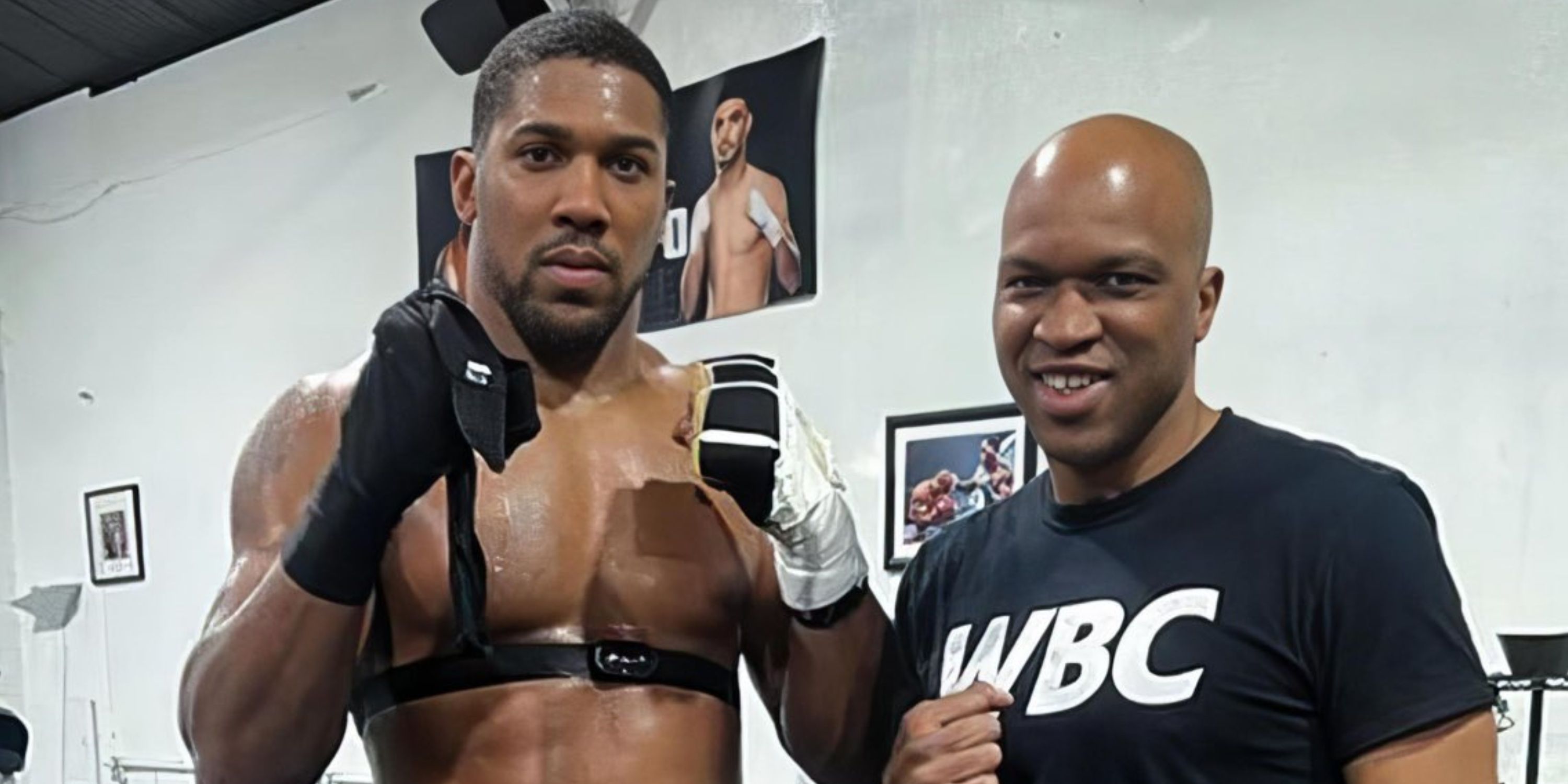 Anthony Joshua is looking absolutely jacked as he returns to gym