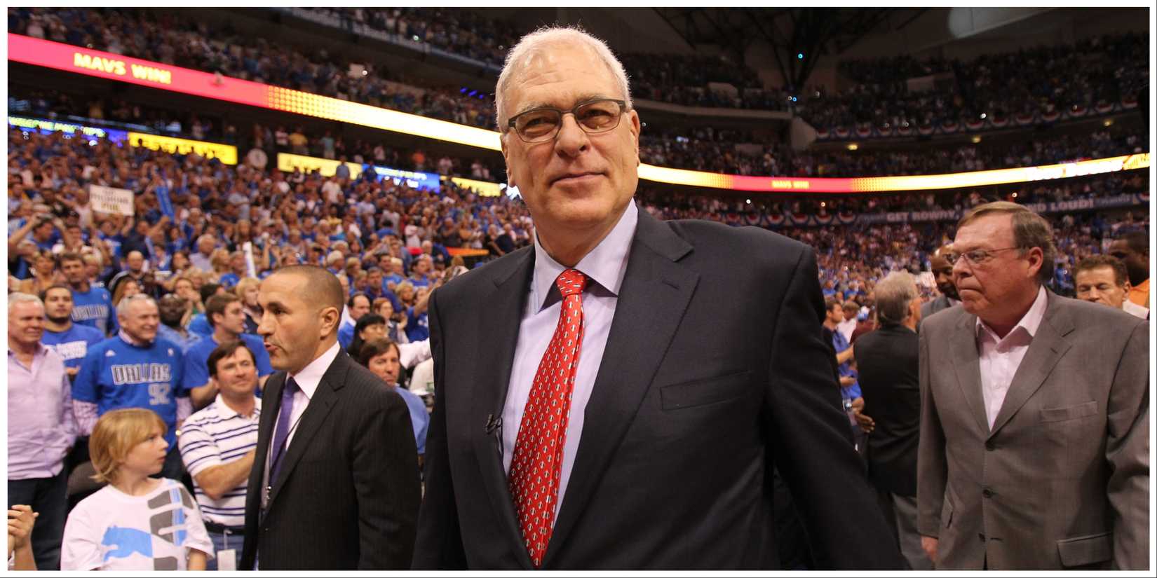 10 Greatest Coaches in Sports History [Ranked]