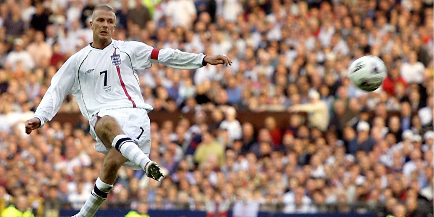 10 Greatest England Wingers in Football History [Ranked]