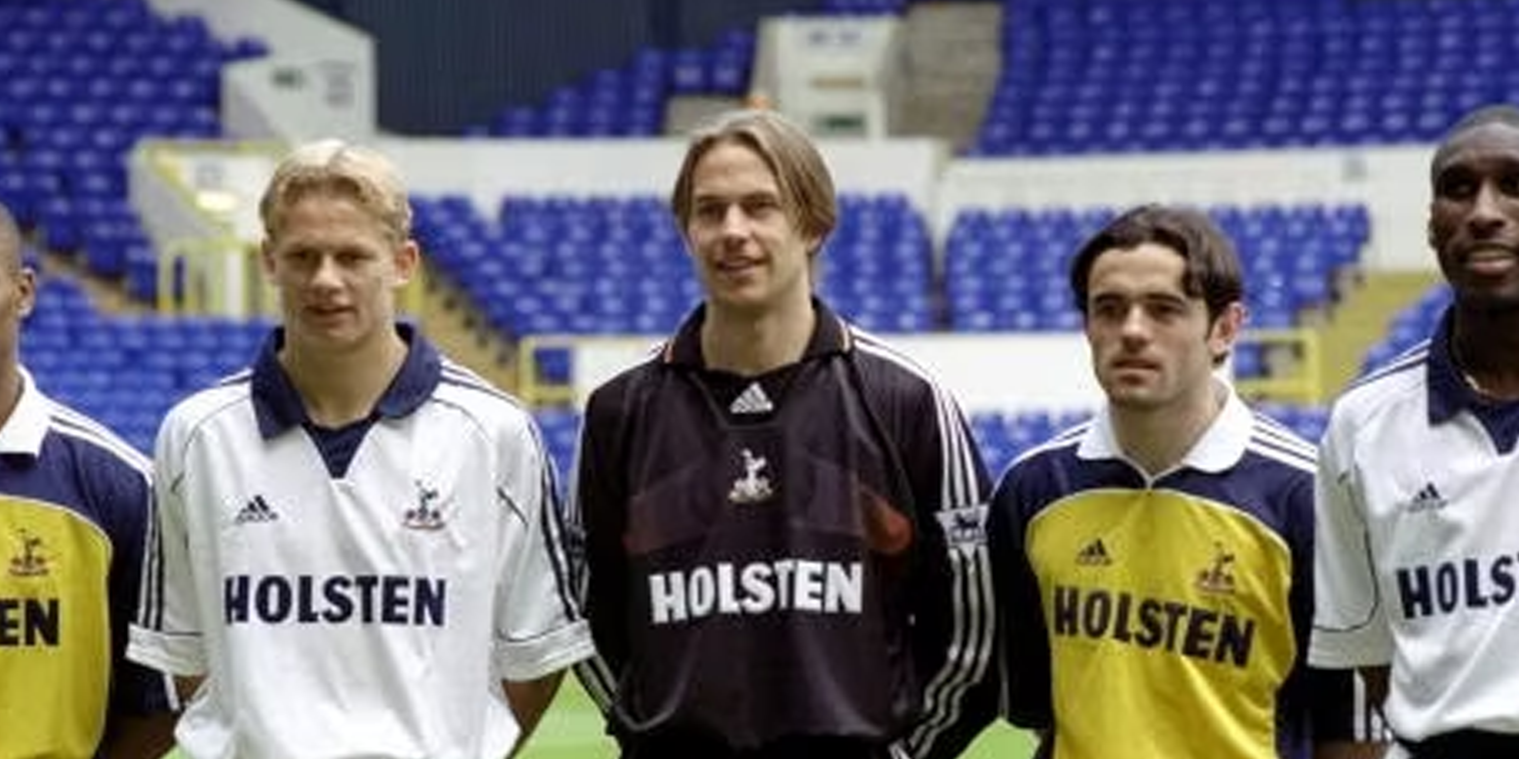 The 10 Greatest Tottenham Goalkeepers of All-Time (Ranked)