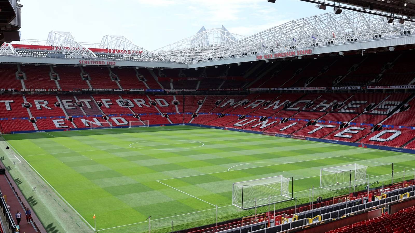 Old Trafford Capacity Could be Temporarily Reduced to ’40,000 to 50,000’
