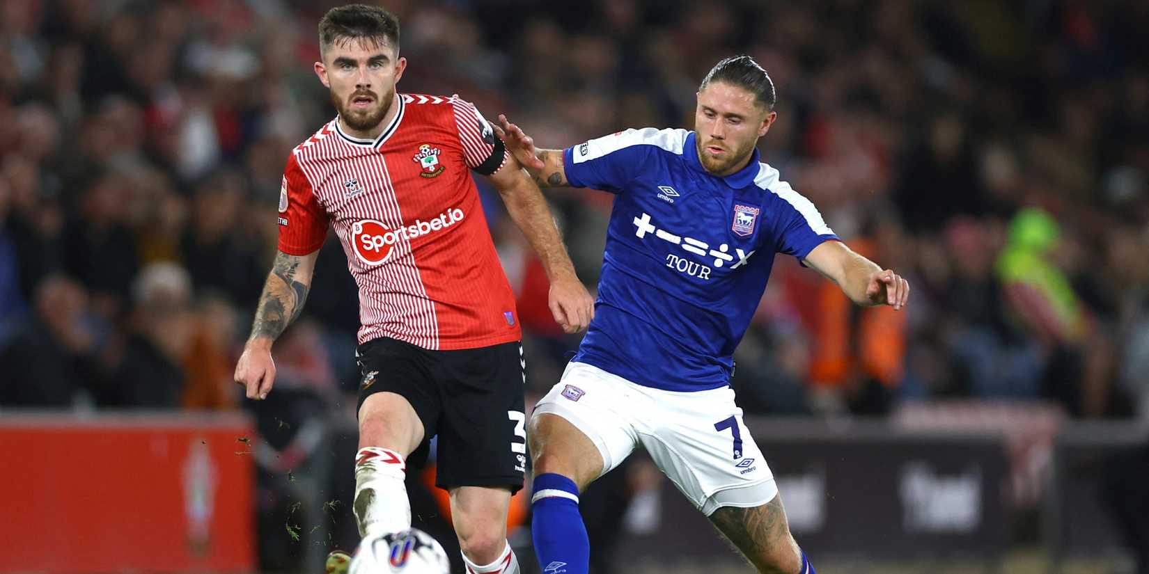 Southampton Eyeing Move to Sign Sunderland Star Dennis Cirkin
