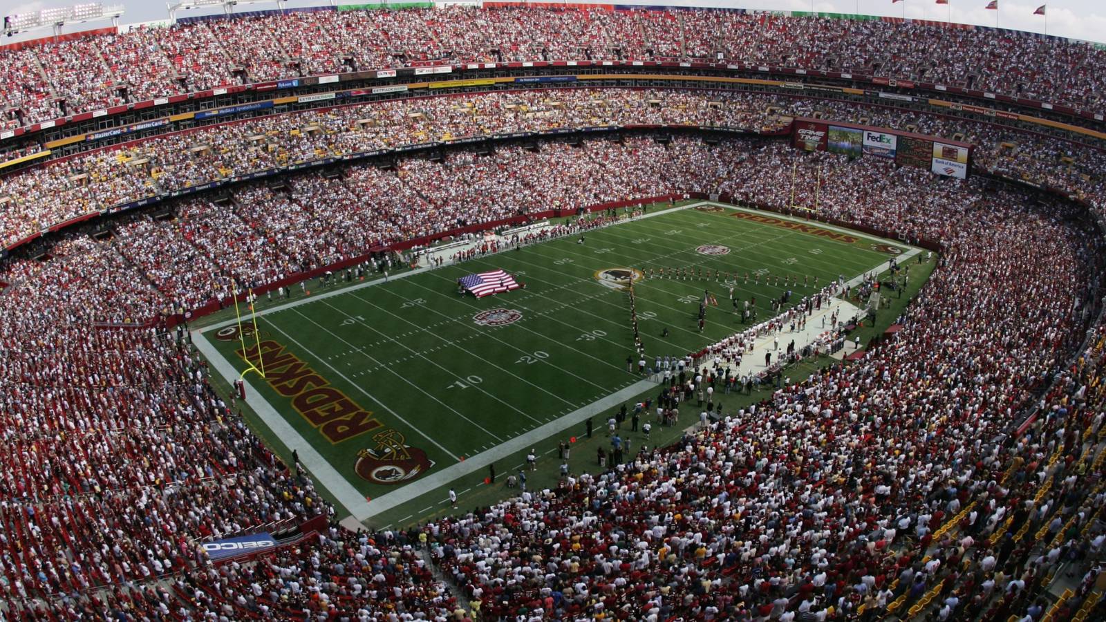 Why Washington's Fedex Field gets a bad rap
