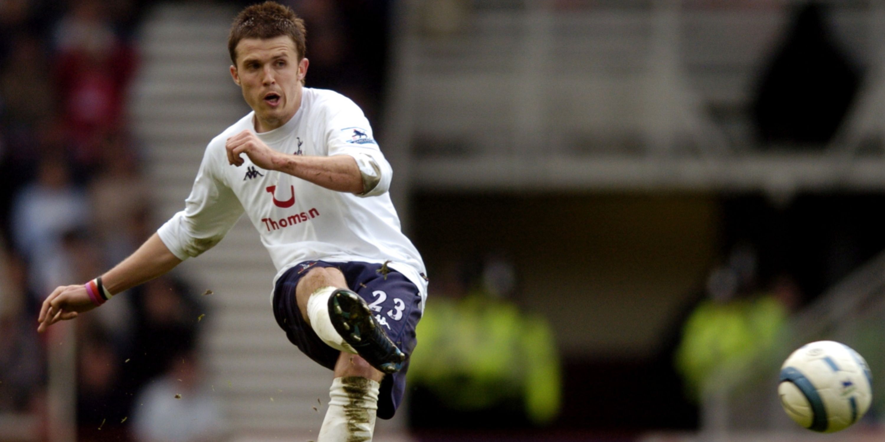 9 Greatest Tottenham Central Midfielders Ever (Ranked)