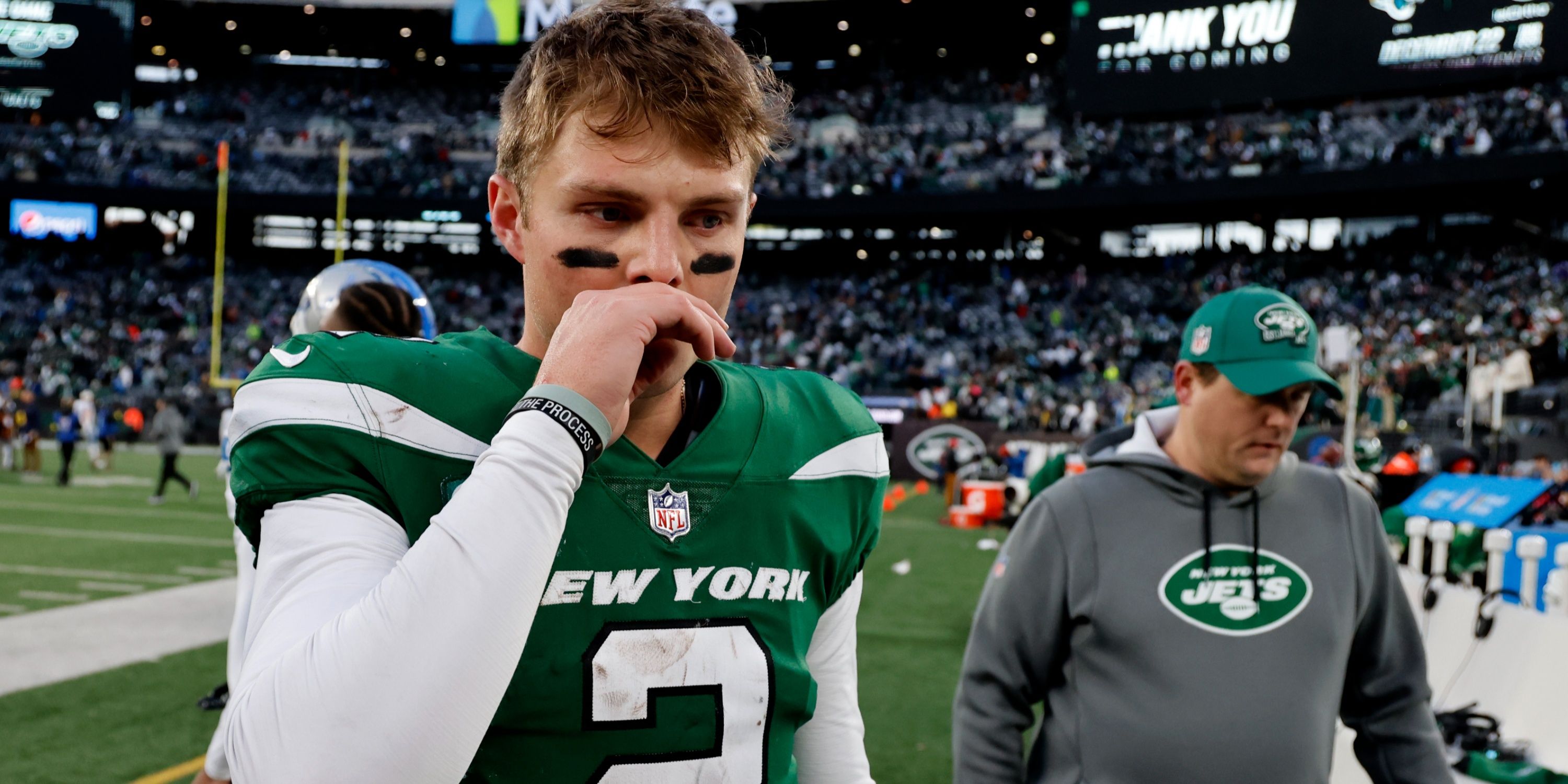 The Jets are struggling despite an outstanding defense, but Robert Saleh won't replace Zach Wilson