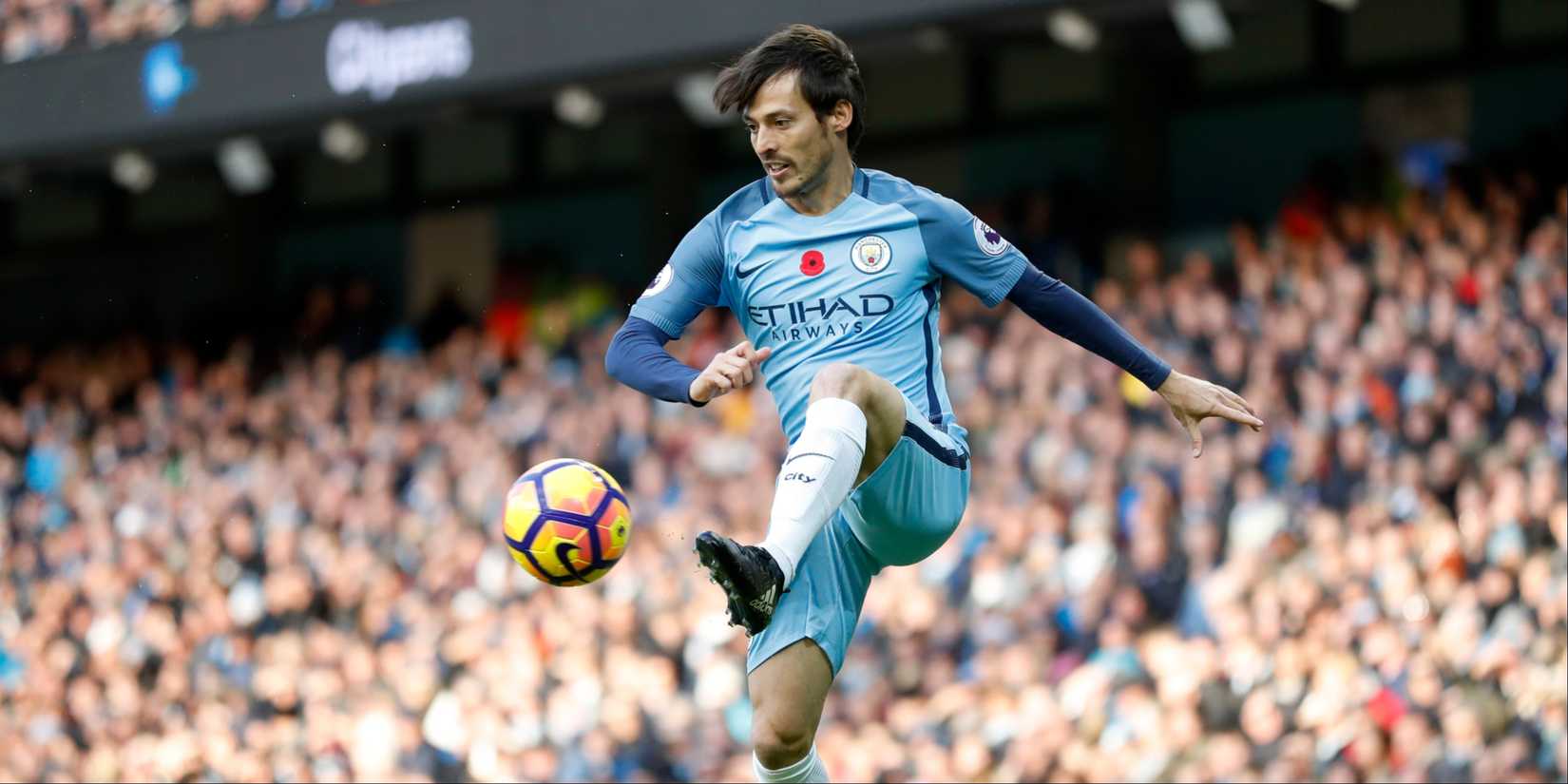 10 Greatest Attacking Midfielders in Premier League History [Ranked]