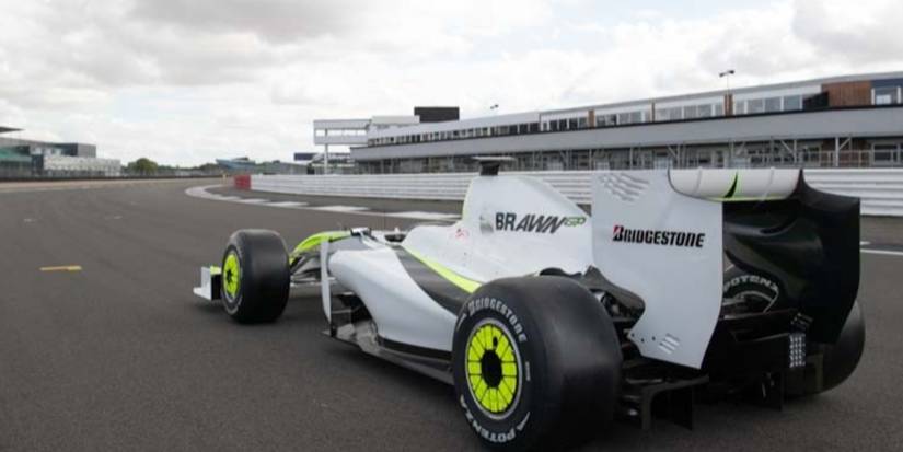 Keanu Reeves explains how he became involved in Brawn: The Impossible ...