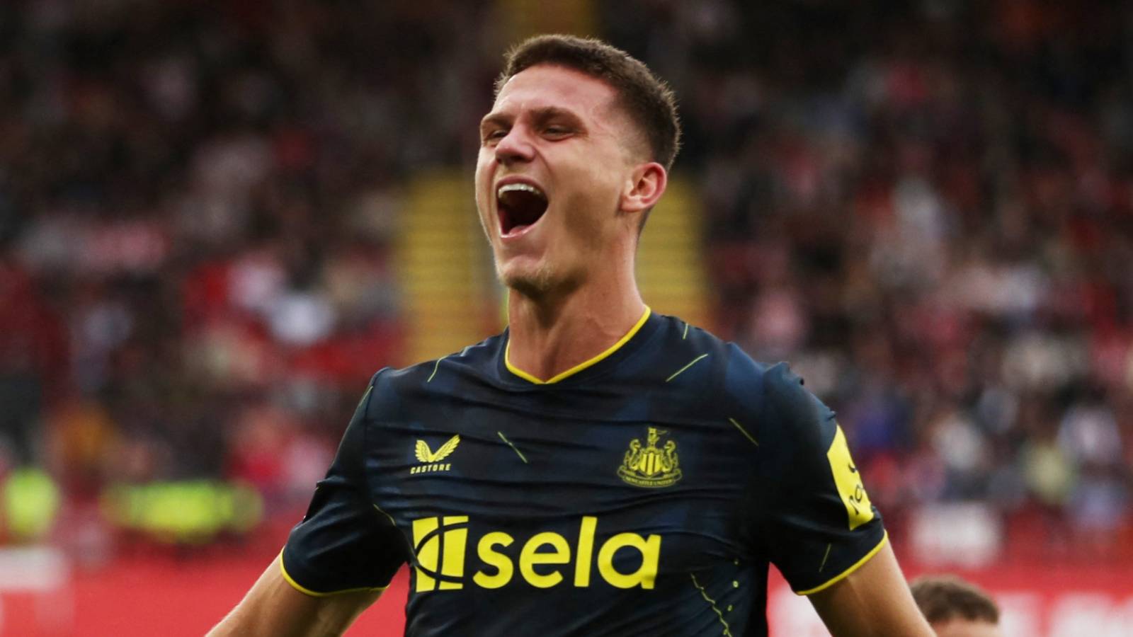 Sven Botman avoiding surgery would be 'amazing' news for Newcastle