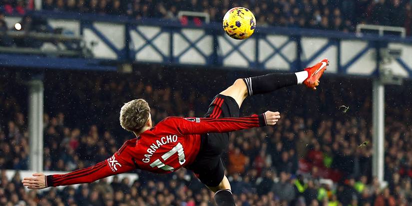 Alejandro Garnacho scores one of the greatest Premier League goals ever ...