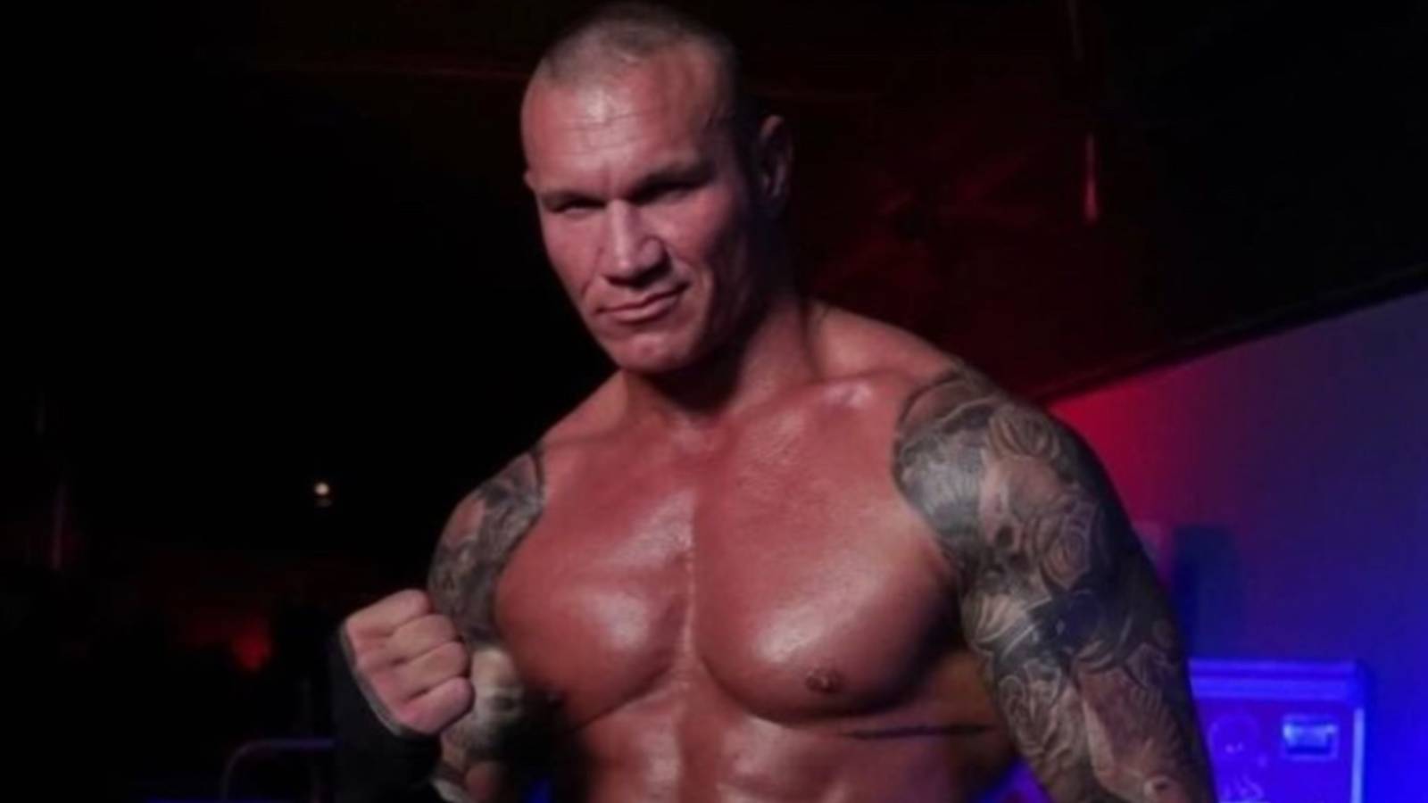 Randy Orton's physique at WWE Survivor Series was genuinely insane