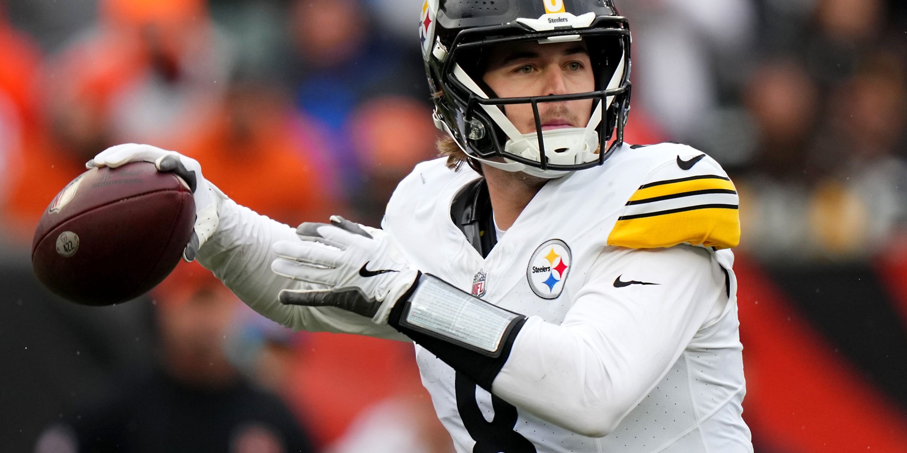 A closer look at the 10 QBs with lowest interception rates in the NFL