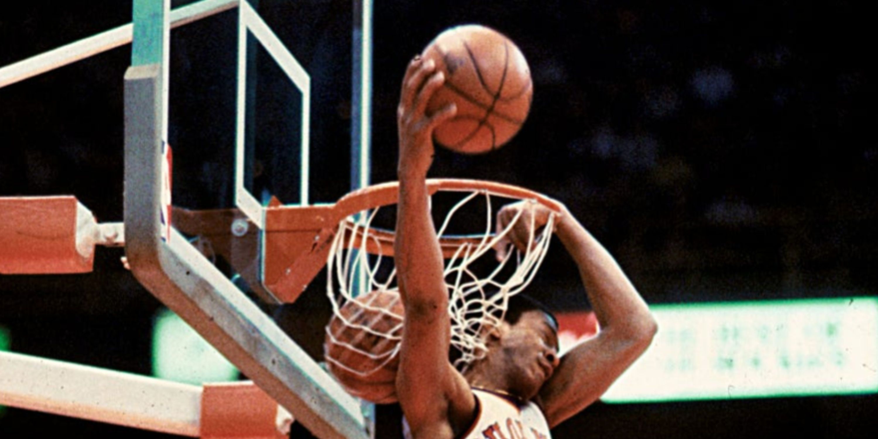 Ranking the 5 best dunking NBA centers and power forwards of all-time