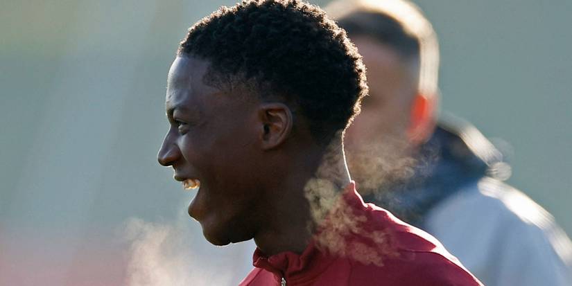 Kobbie Mainoo: Age, Height, Nationality, Parents, Contract And Stats