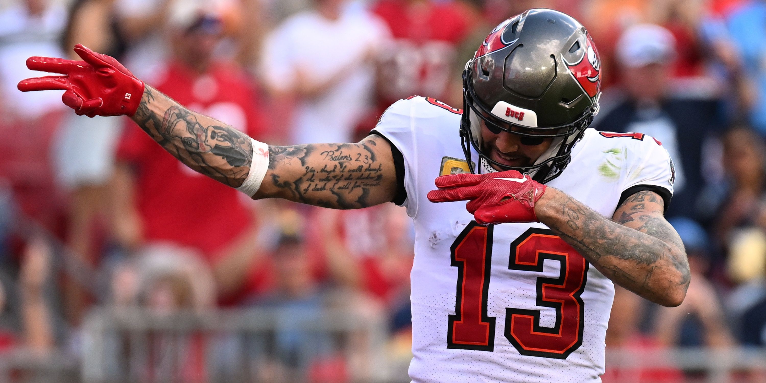 The Impact of the Tampa Bay Buccaneers Re-signing Mike Evans