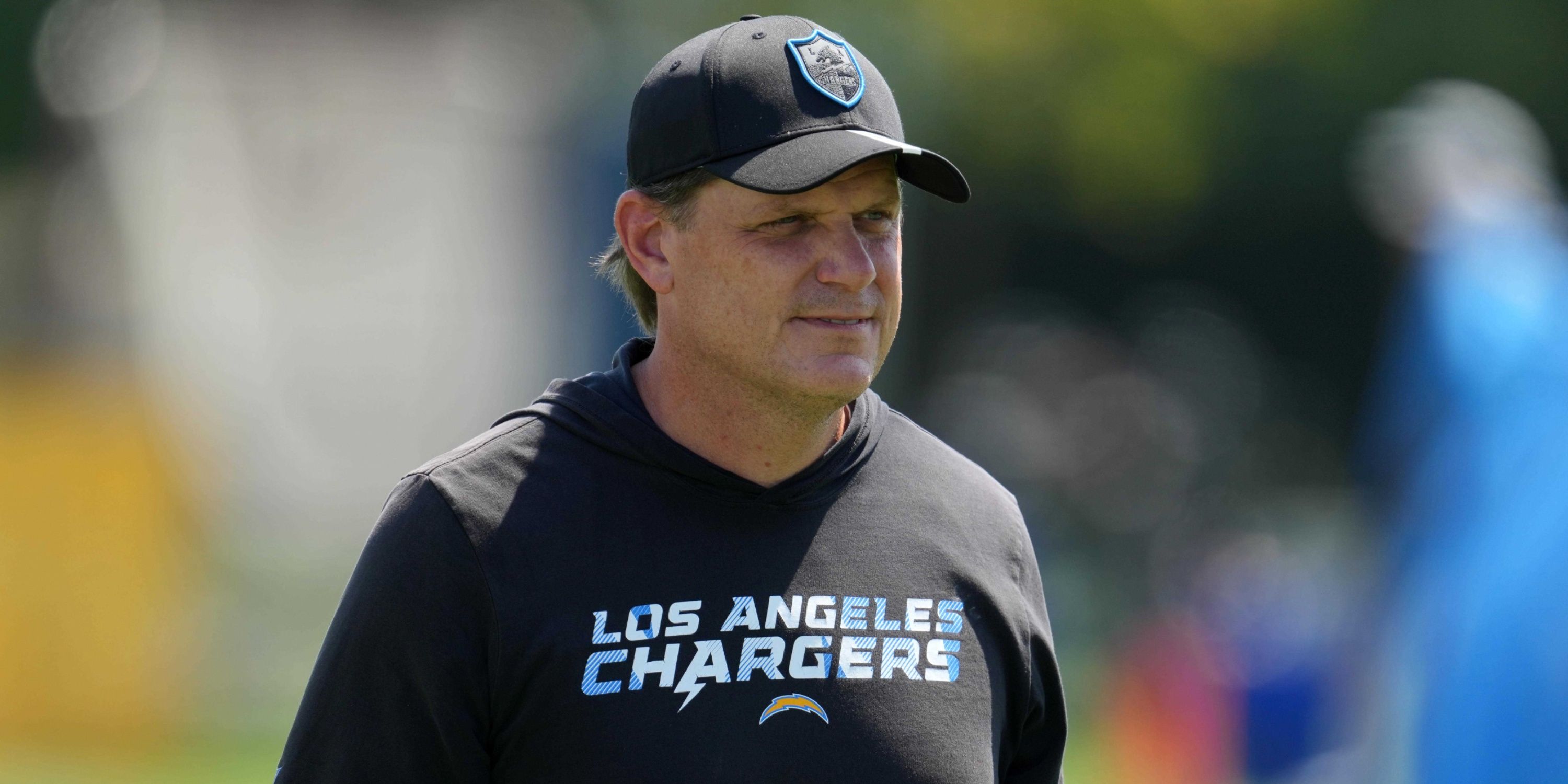 Chargers decide on assistant Giff Smith as new head coach