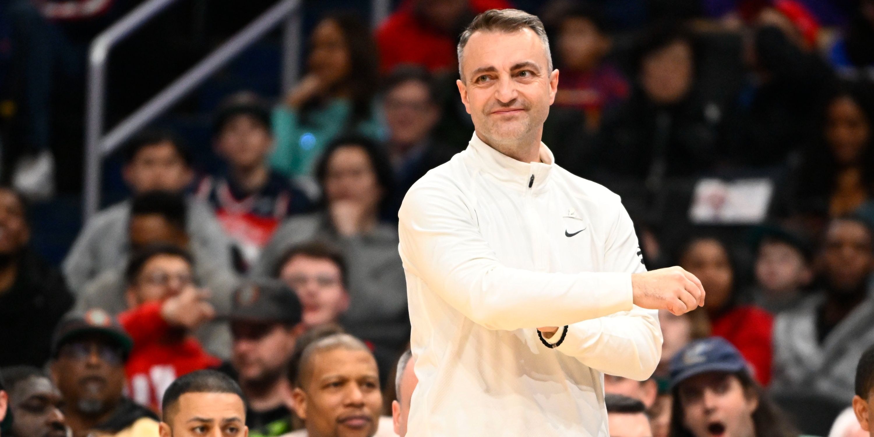 Long-awaited lineup change leads to win for Raptors