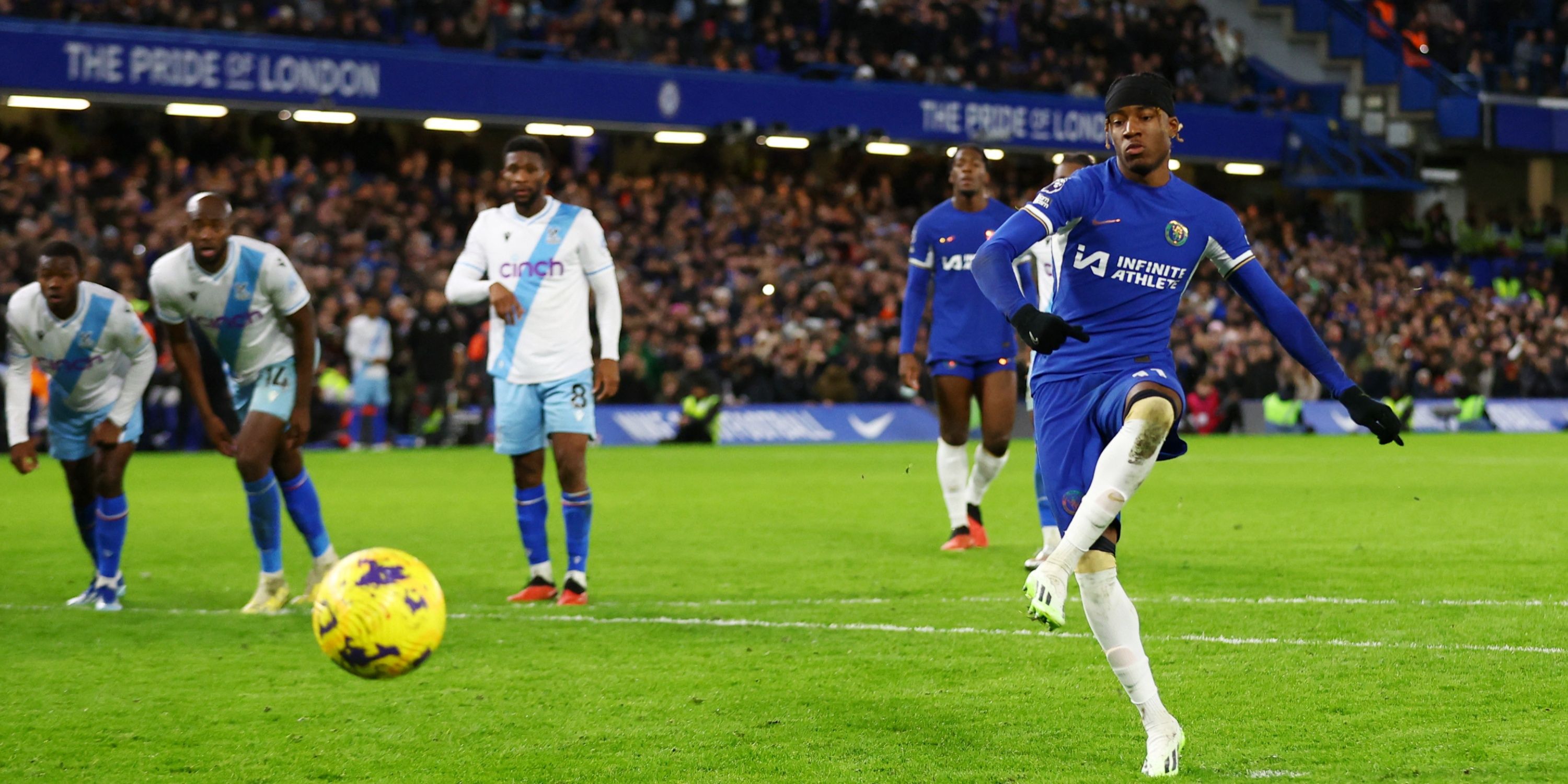 Chelsea start their youngest ever Premier League side in win over ...