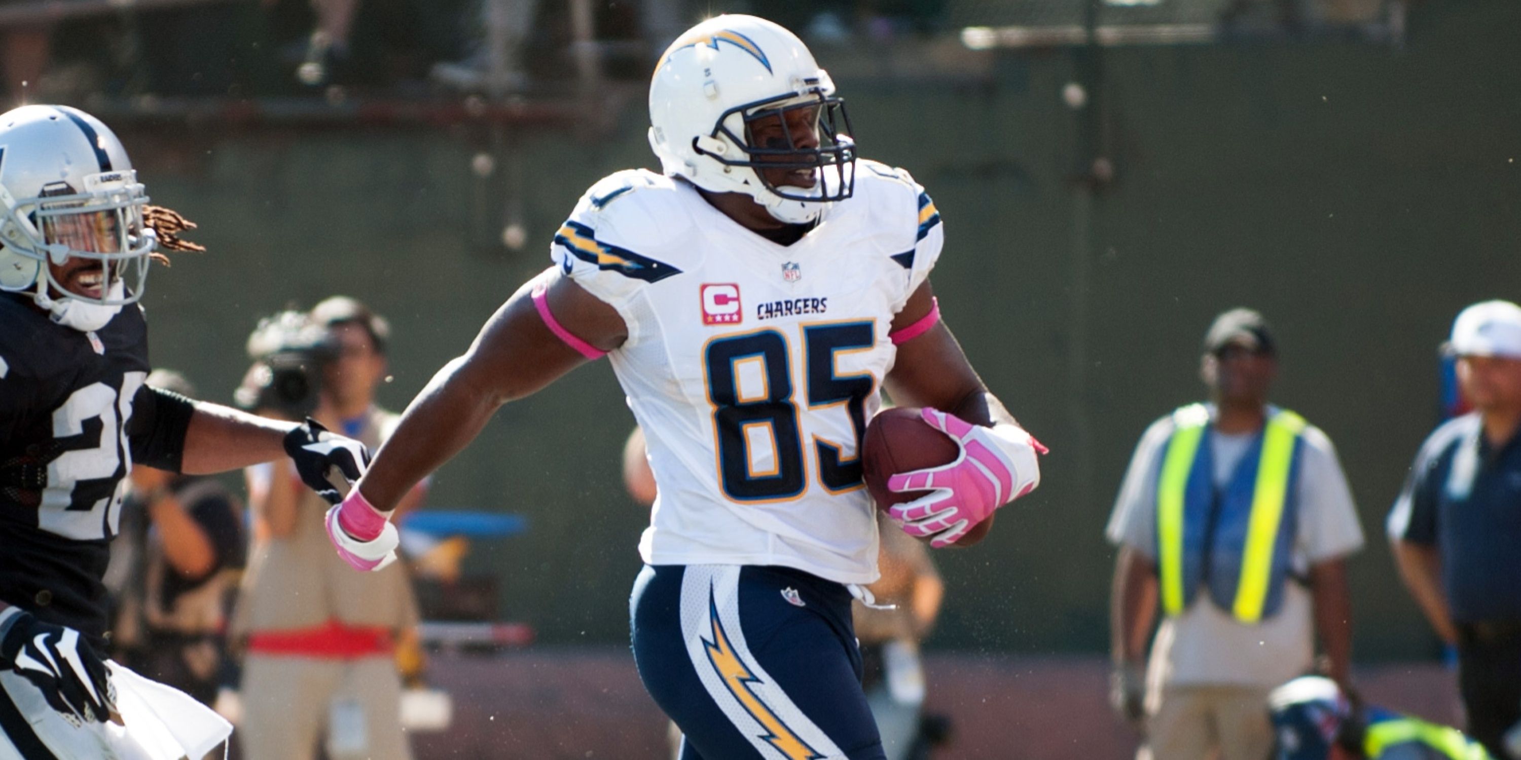 NFL reveals 15 modern-era finalists for Hall of Fame Class of 2024