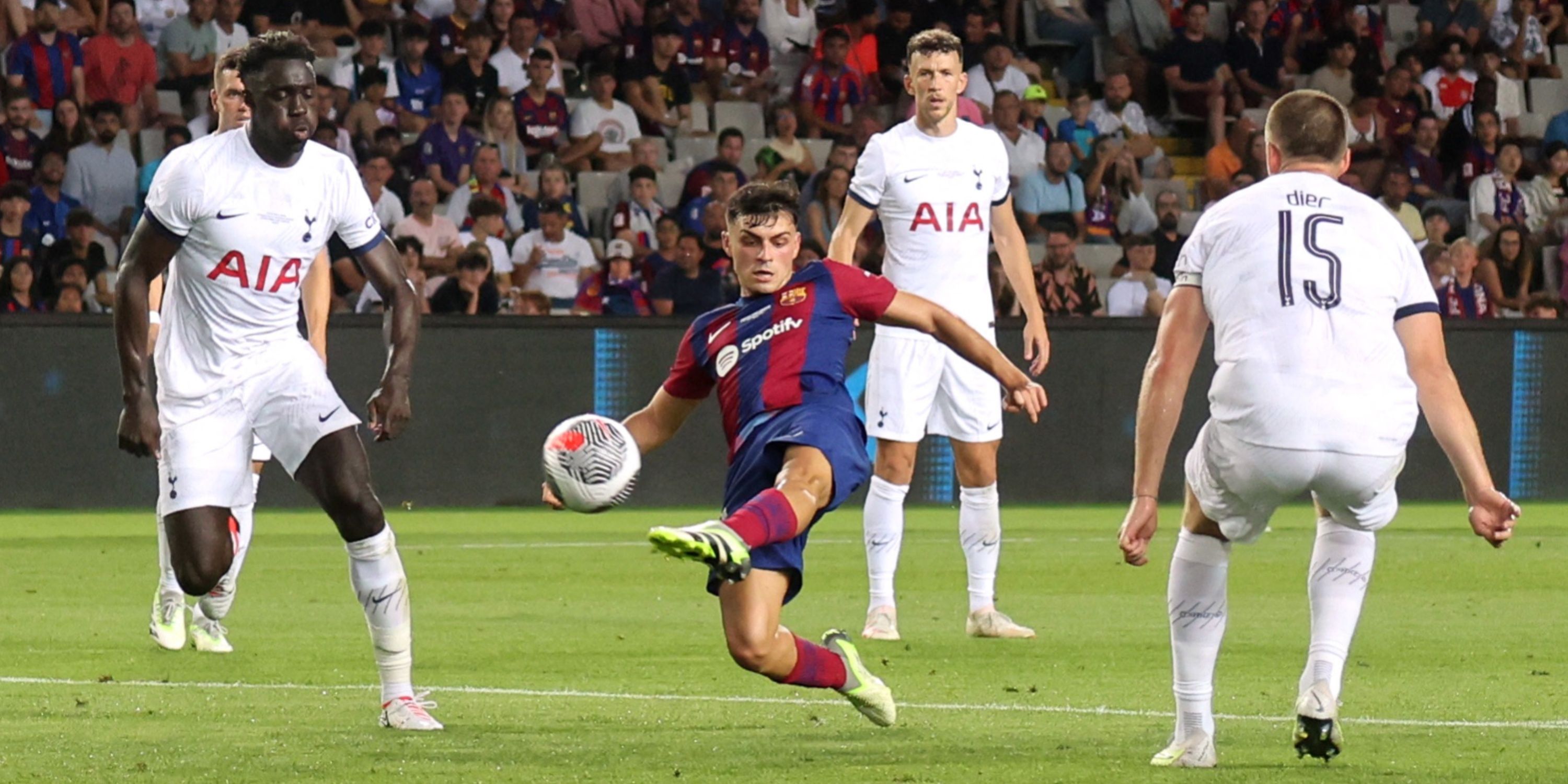 Top 10 Footballers who Wear Adidas Predators (2024)