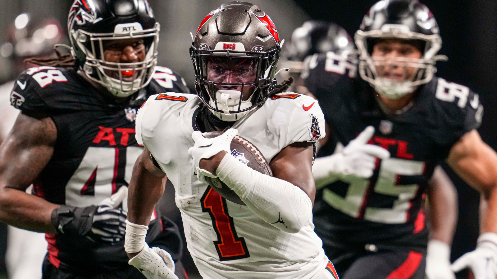 Fantasy Football Busts: Turn the Volume Down on Rachaad White