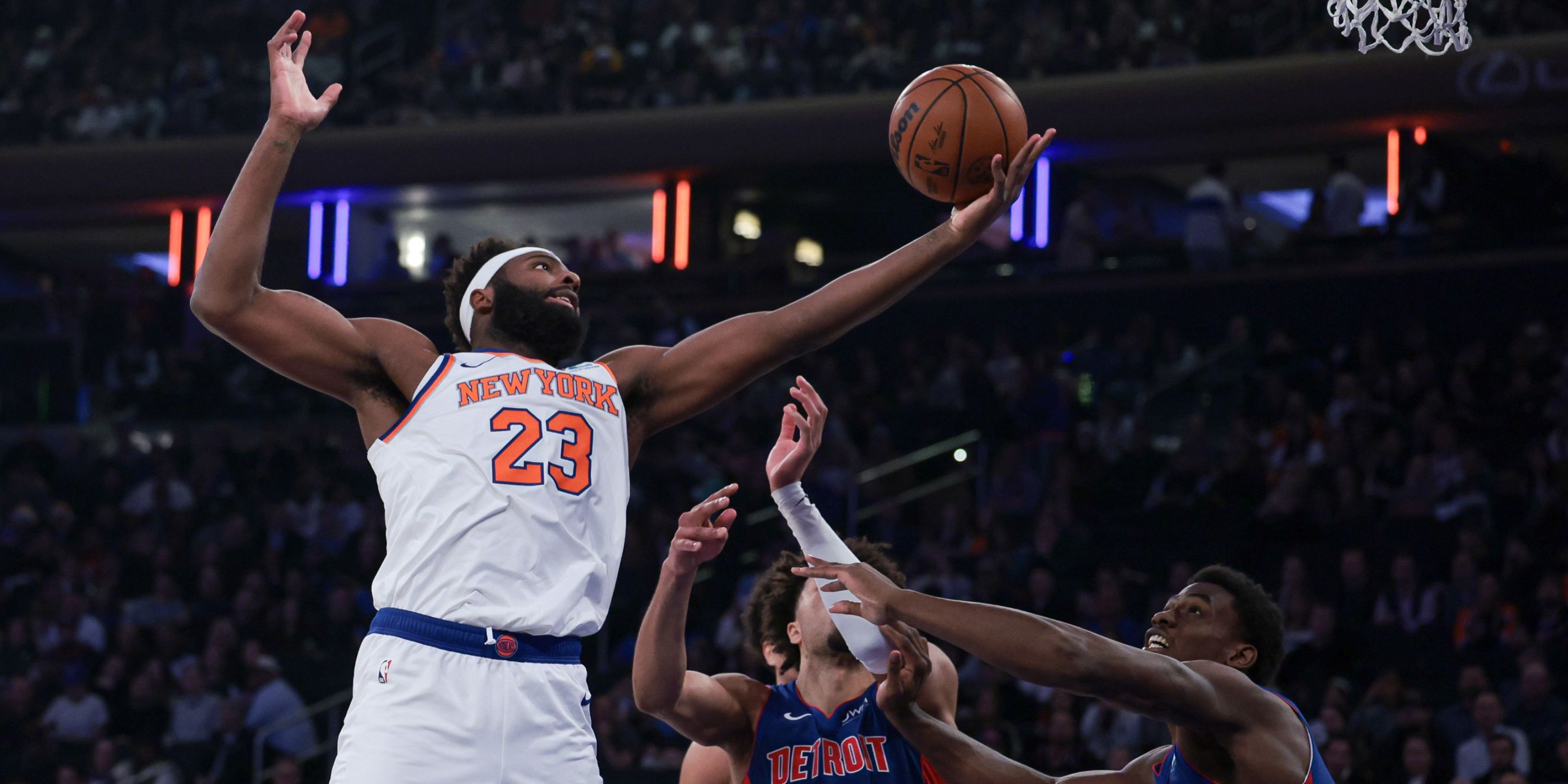 Mitchell Robinson to miss '8-10 weeks' following ankle surgery