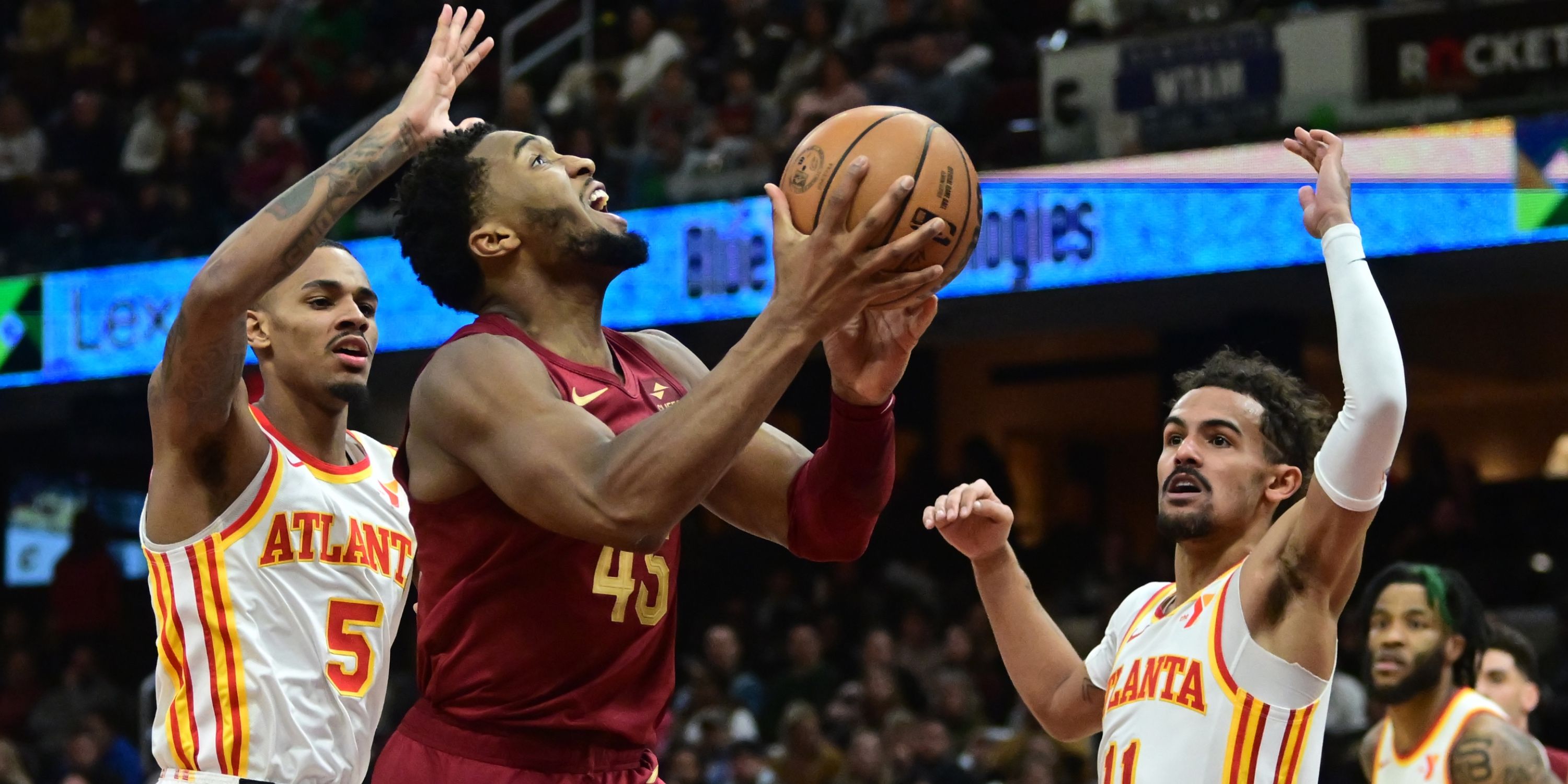 NBA Week Review 8: Top Performers and Underachievers Unveiled