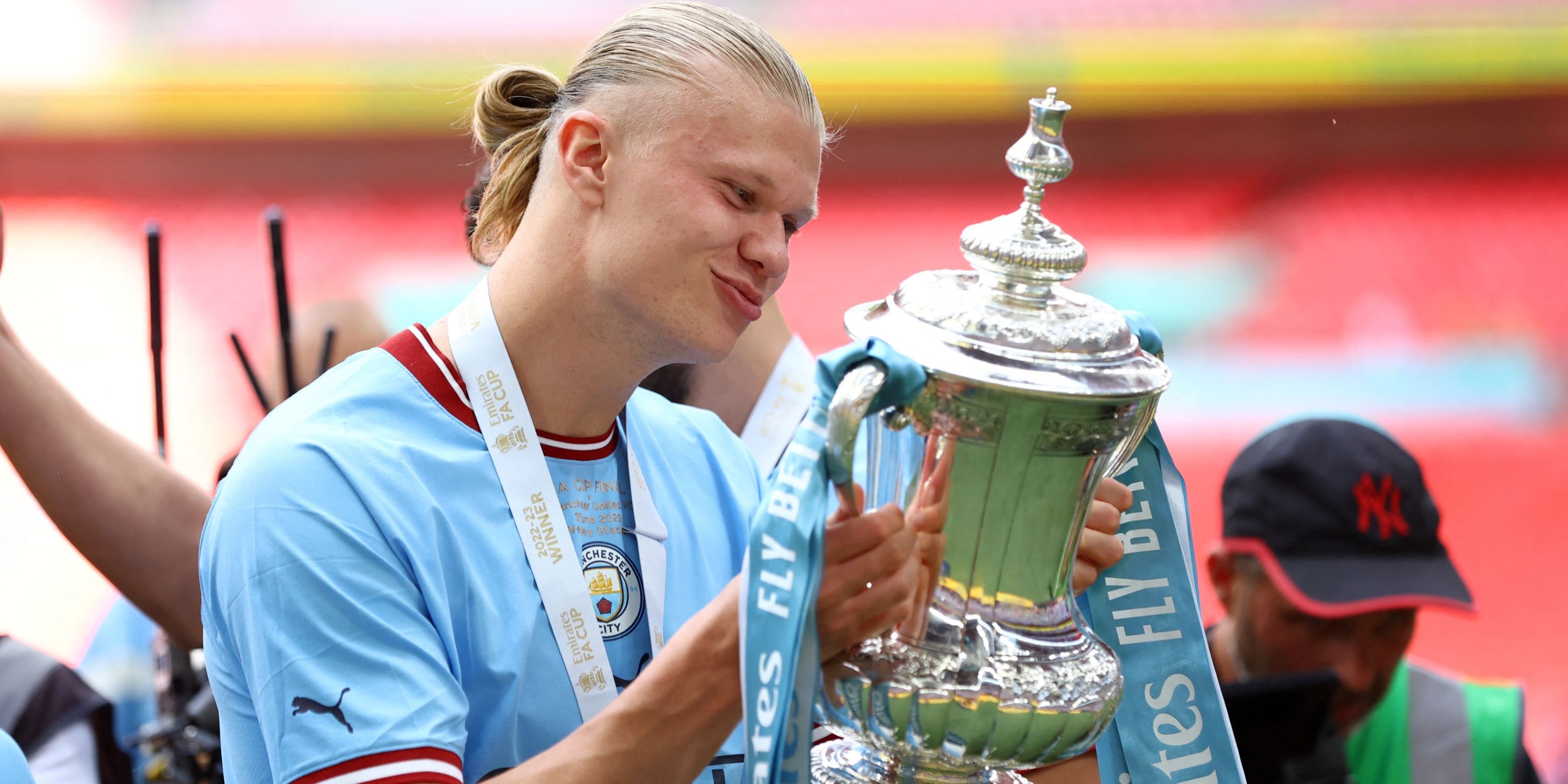 Why Man City have refused to wear Emirates FA Cup sleeve patches since 2015