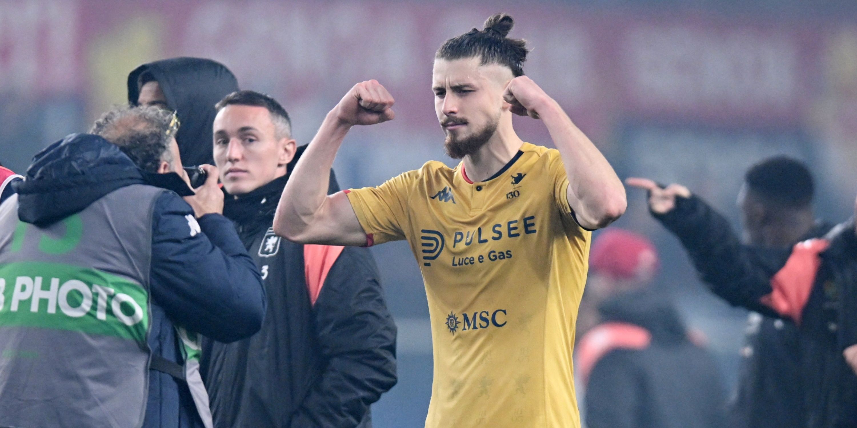 Who Is Tottenham Signing Radu Dragusin: Position, Height, Stats ...