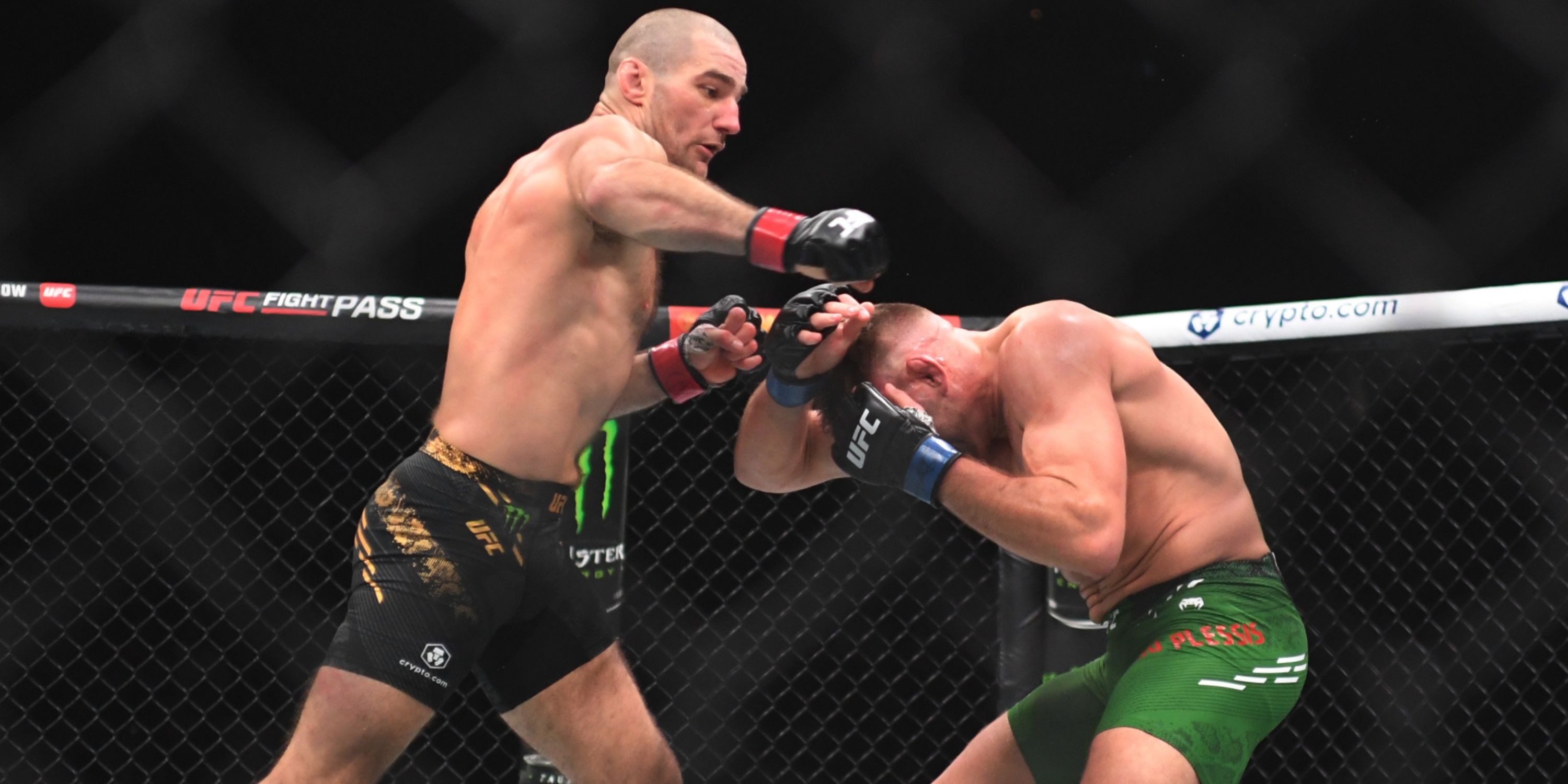 Drake loses huge bet on Sean Strickland vs Dricus du Plessis