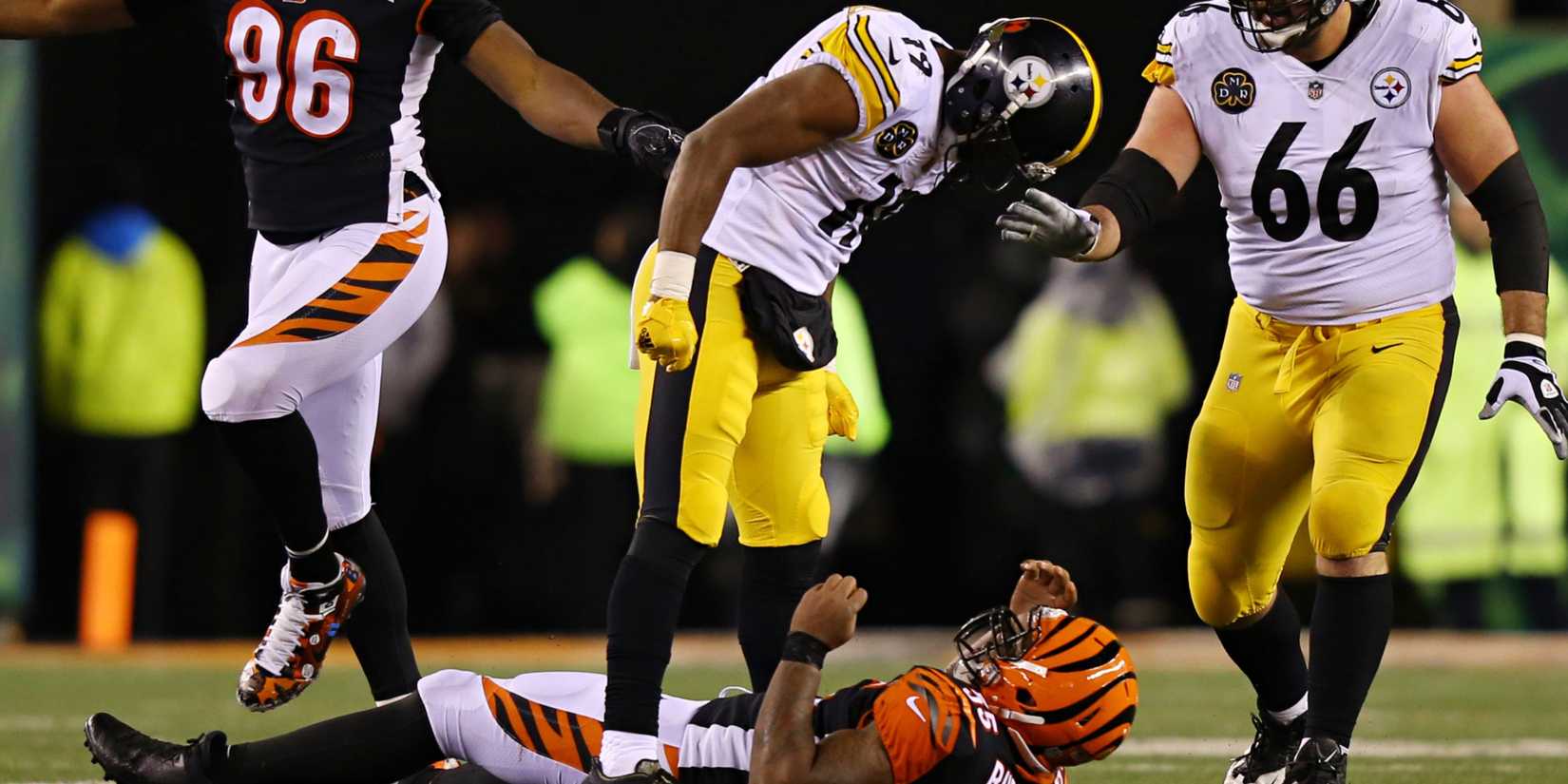 10 Greatest Team Rivalries in NFL History (Ranked)