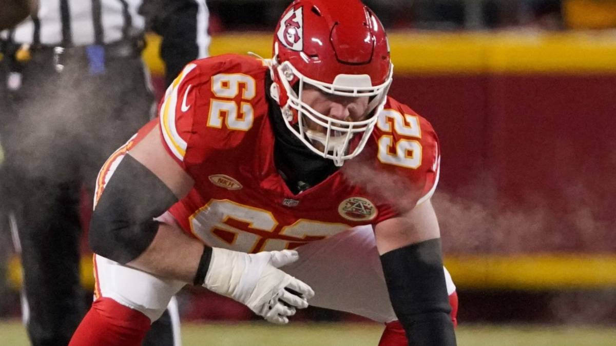 Chiefs officially rule out All-Pro guard Joe Thuney for AFC Championship